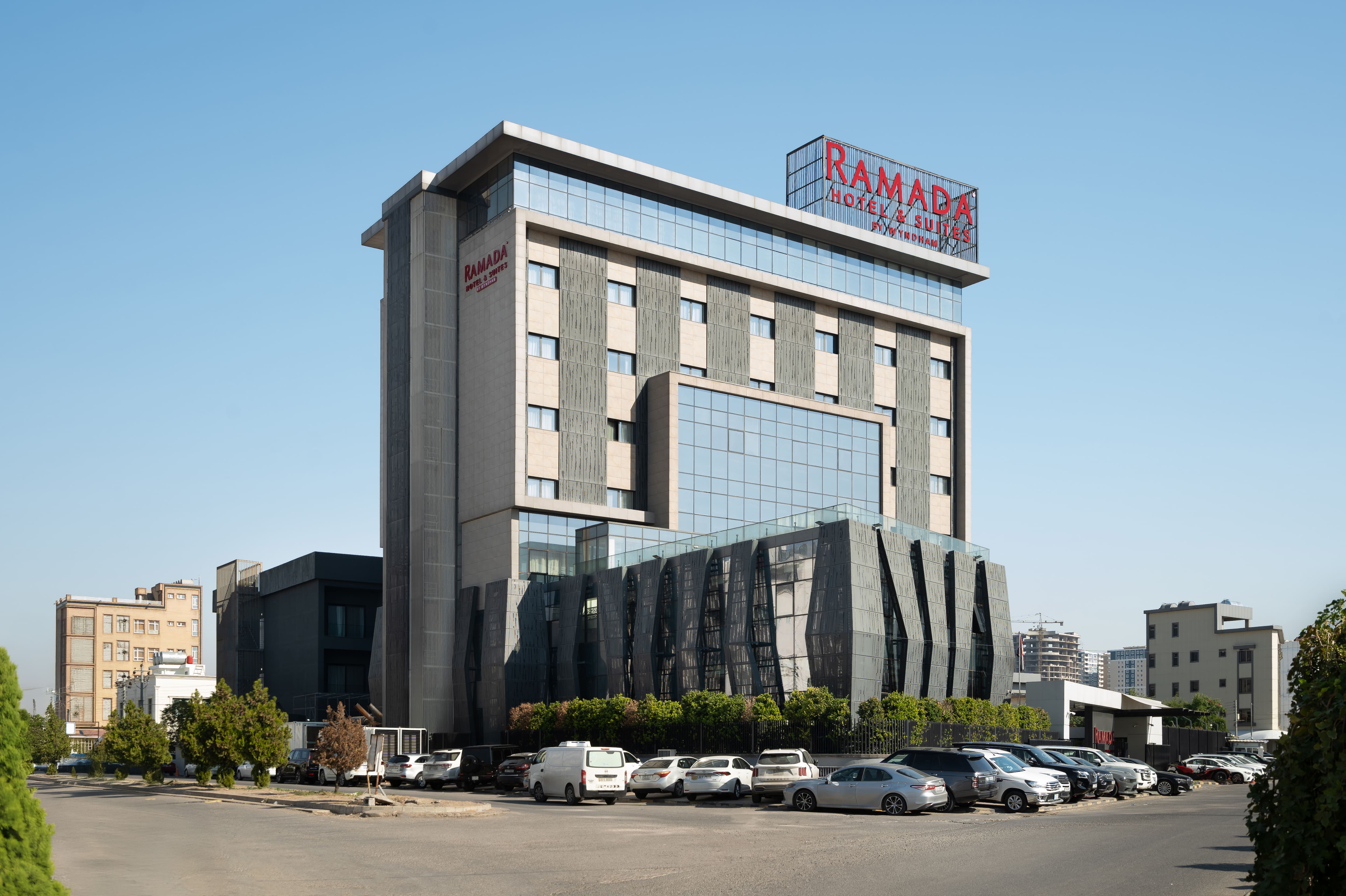 Ramada Hotel & Suites by Wyndham Erbil 32 Park | Erbil, IQ Hotels