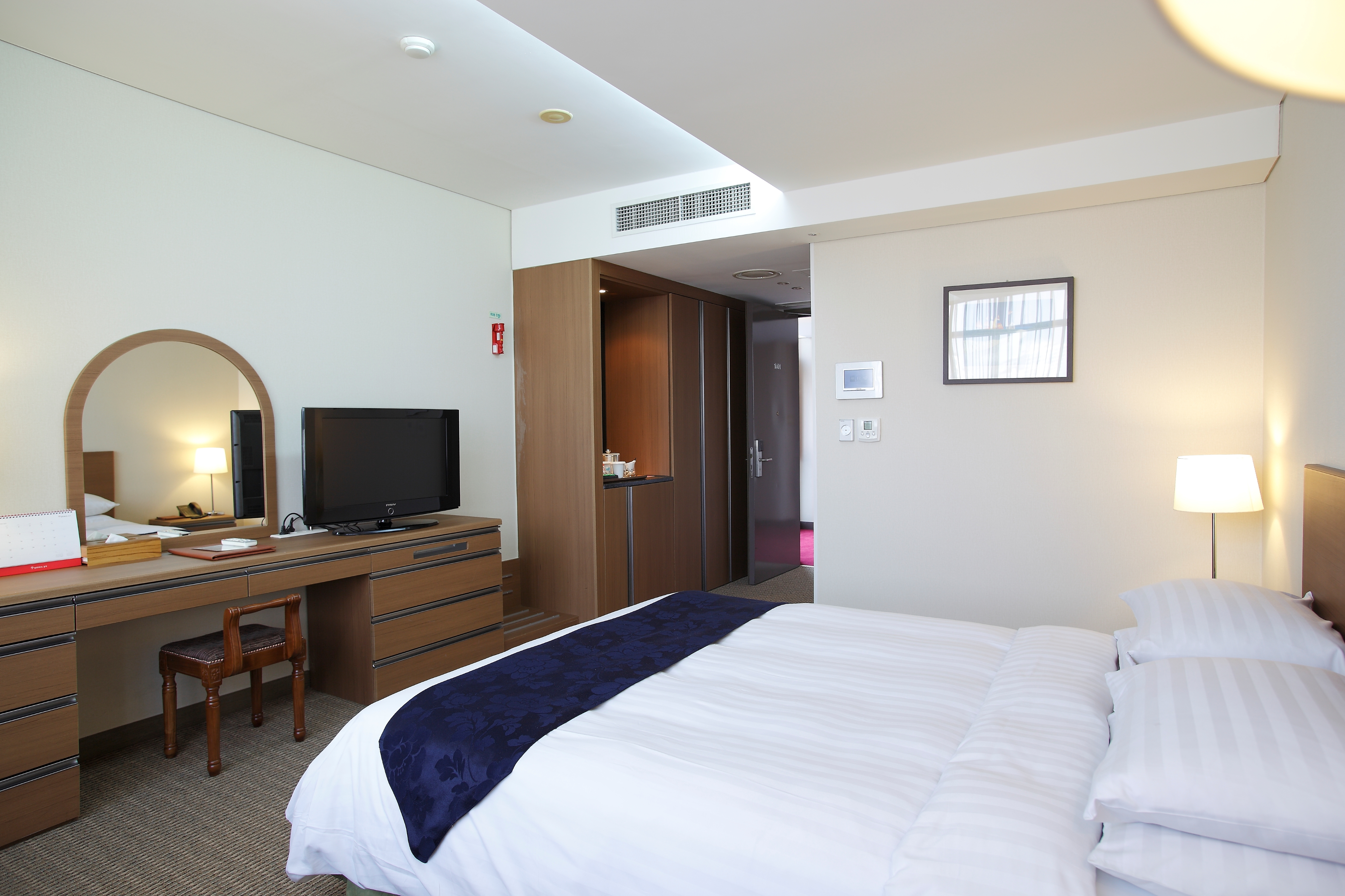 Ramada by Wyndham Dongtan | Hwaseong, KR Hotels