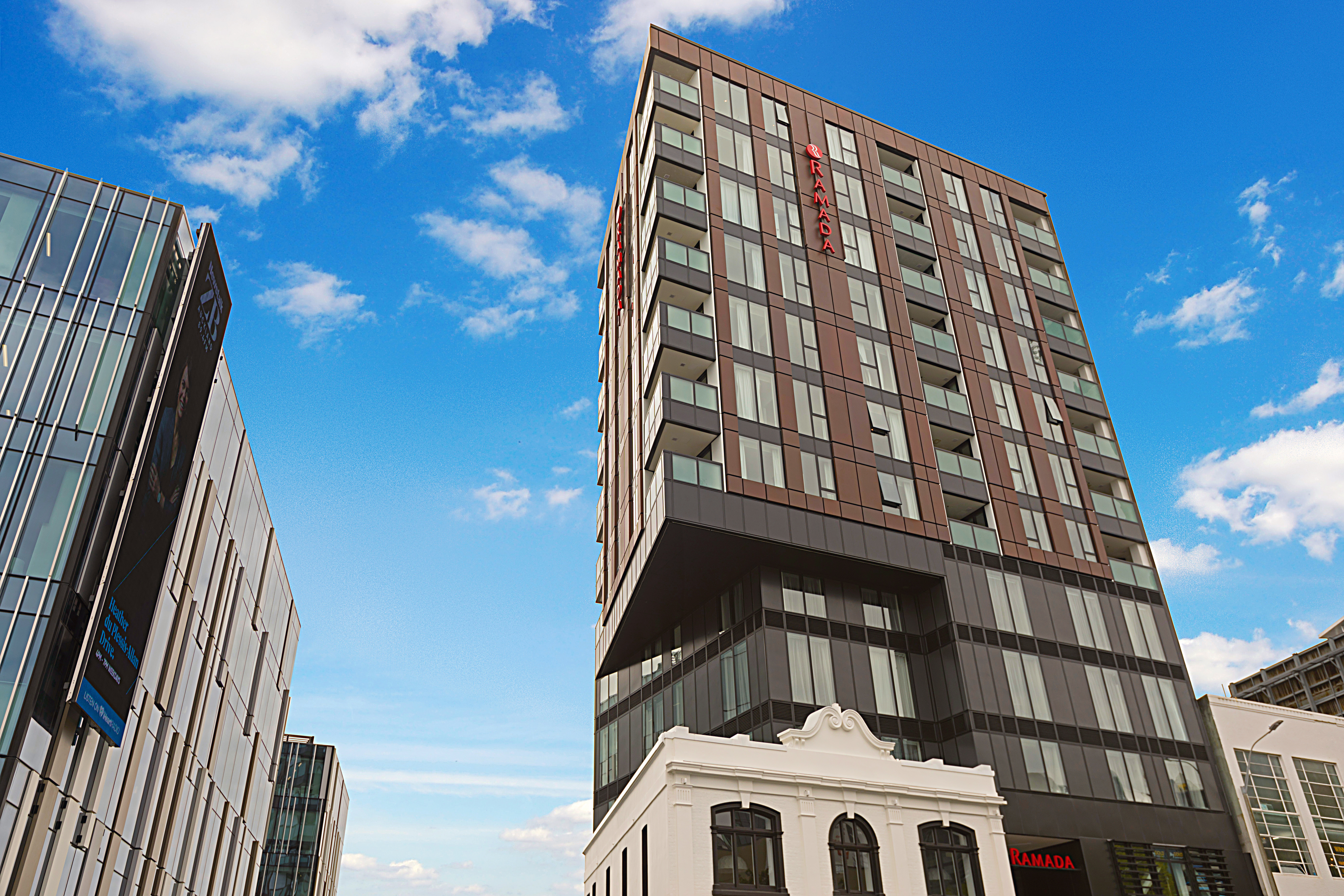 Ramada Suites By Wyndham Victoria Street West | Auckland, NZ Hotels