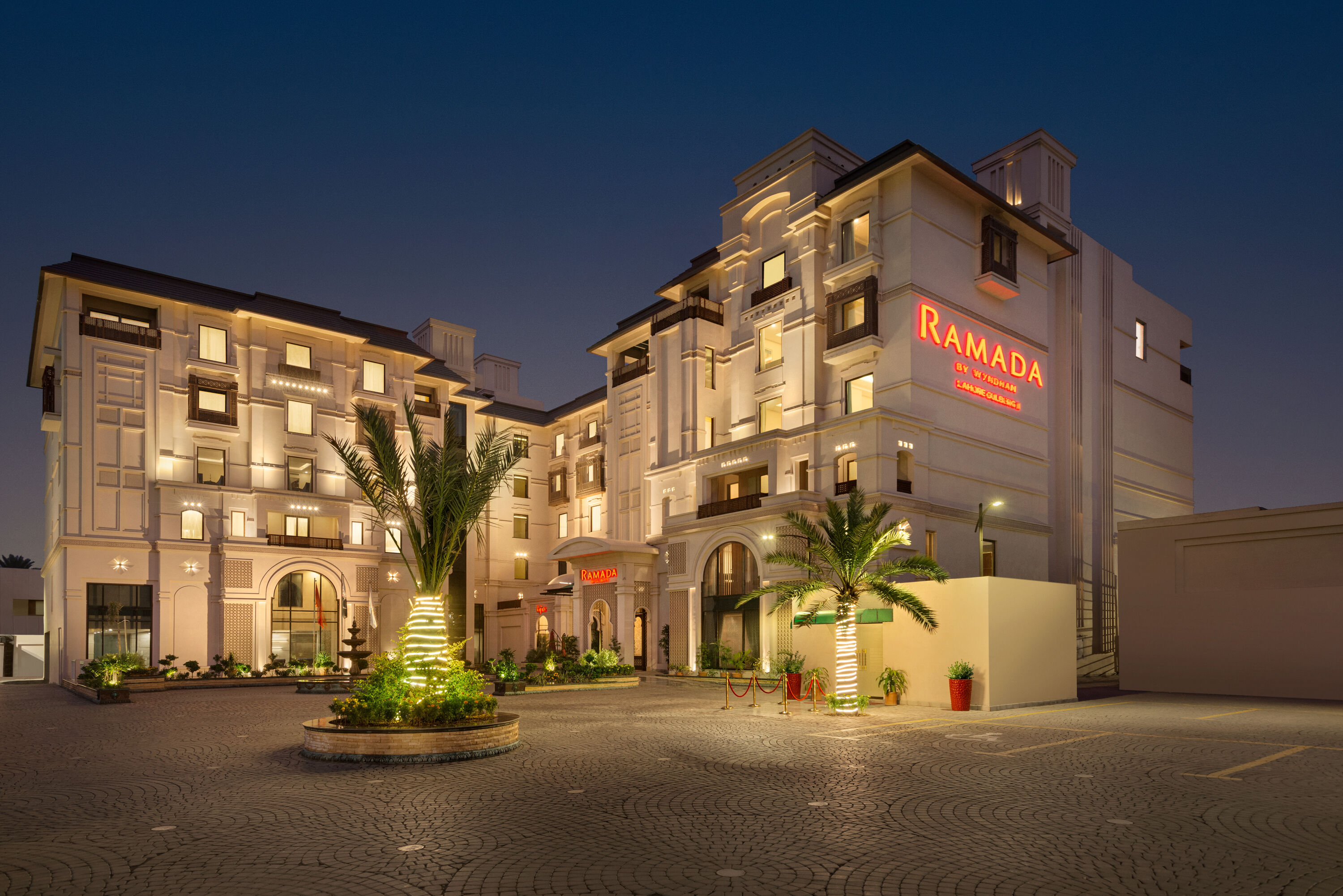 Ramada by Wyndham Lahore Gulberg II | Lahore, PK Hotels