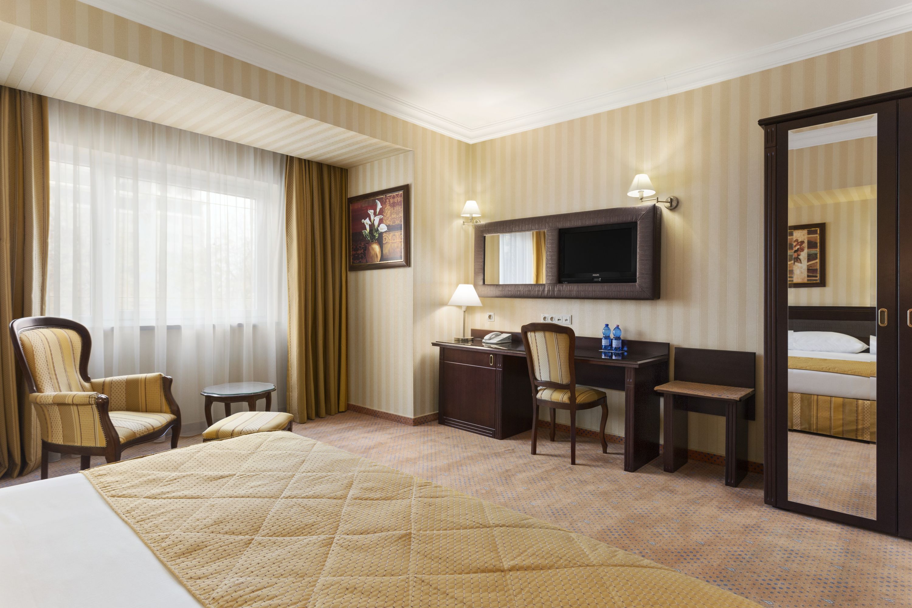 Ramada Hotel & Suites by Wyndham Bucharest North | Bucharest, RO Hotels