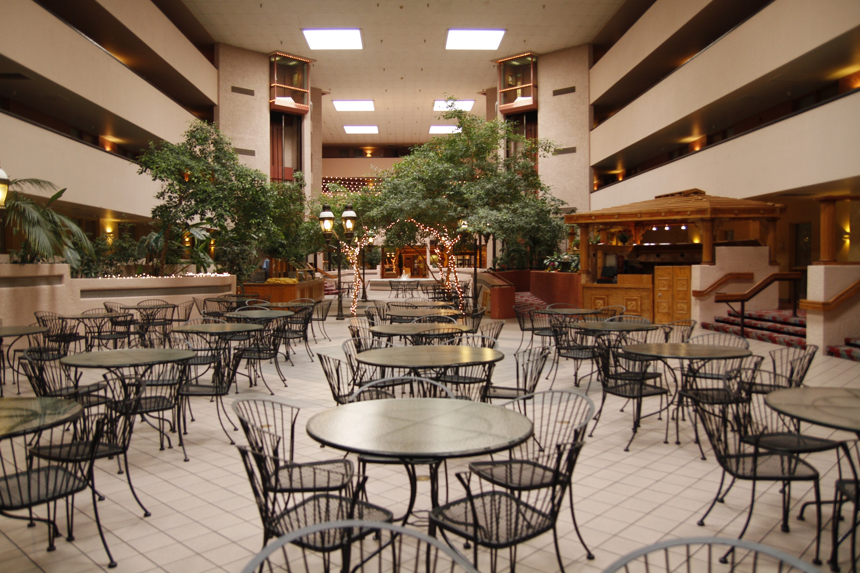 Ramada by Wyndham Viscount Suites Tucson East | Tucson, AZ Hotels