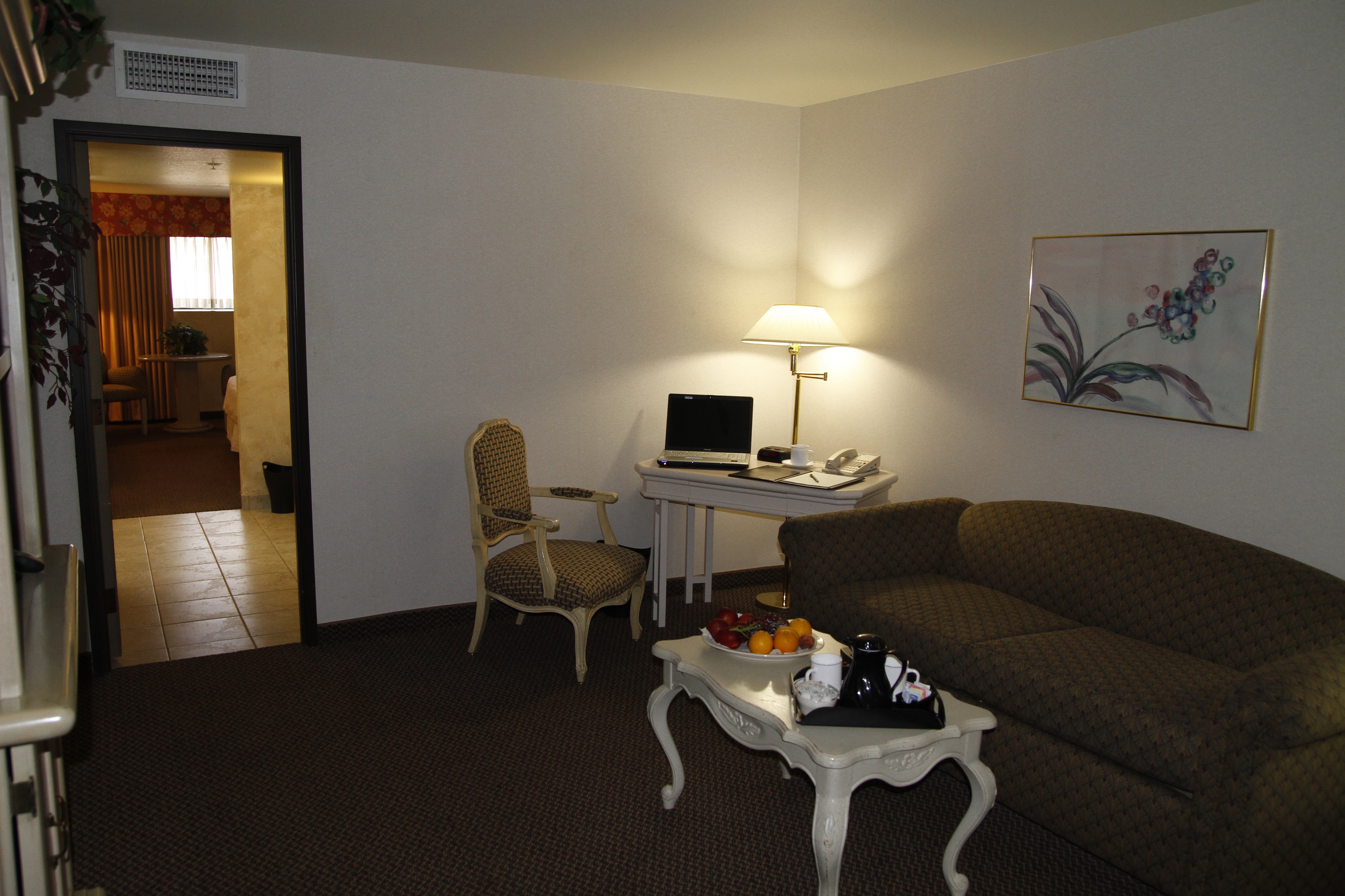 Ramada by Wyndham Viscount Suites Tucson East | Tucson, AZ Hotels