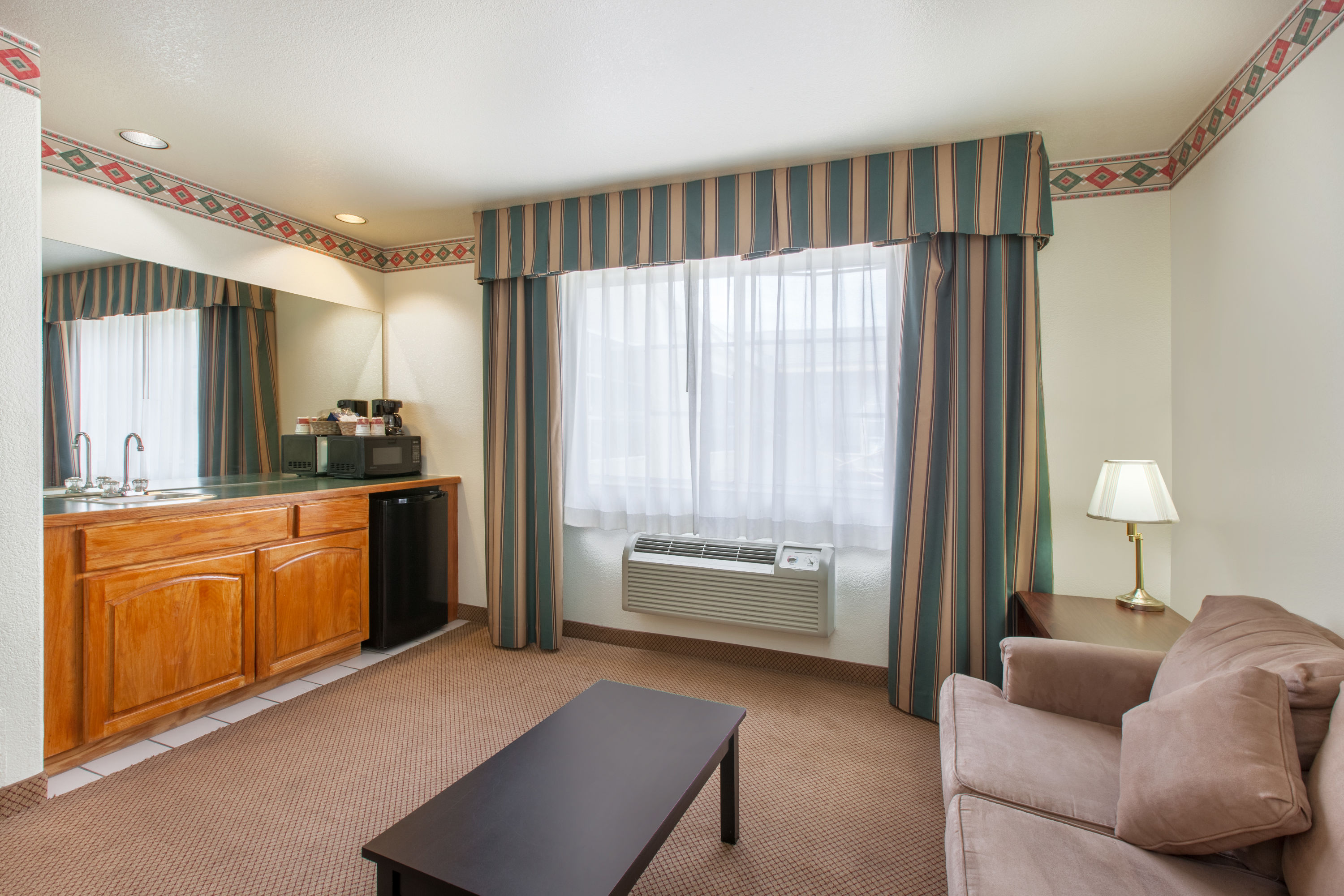 Ramada by Wyndham Williams/Grand Canyon Area | Williams, AZ Hotels