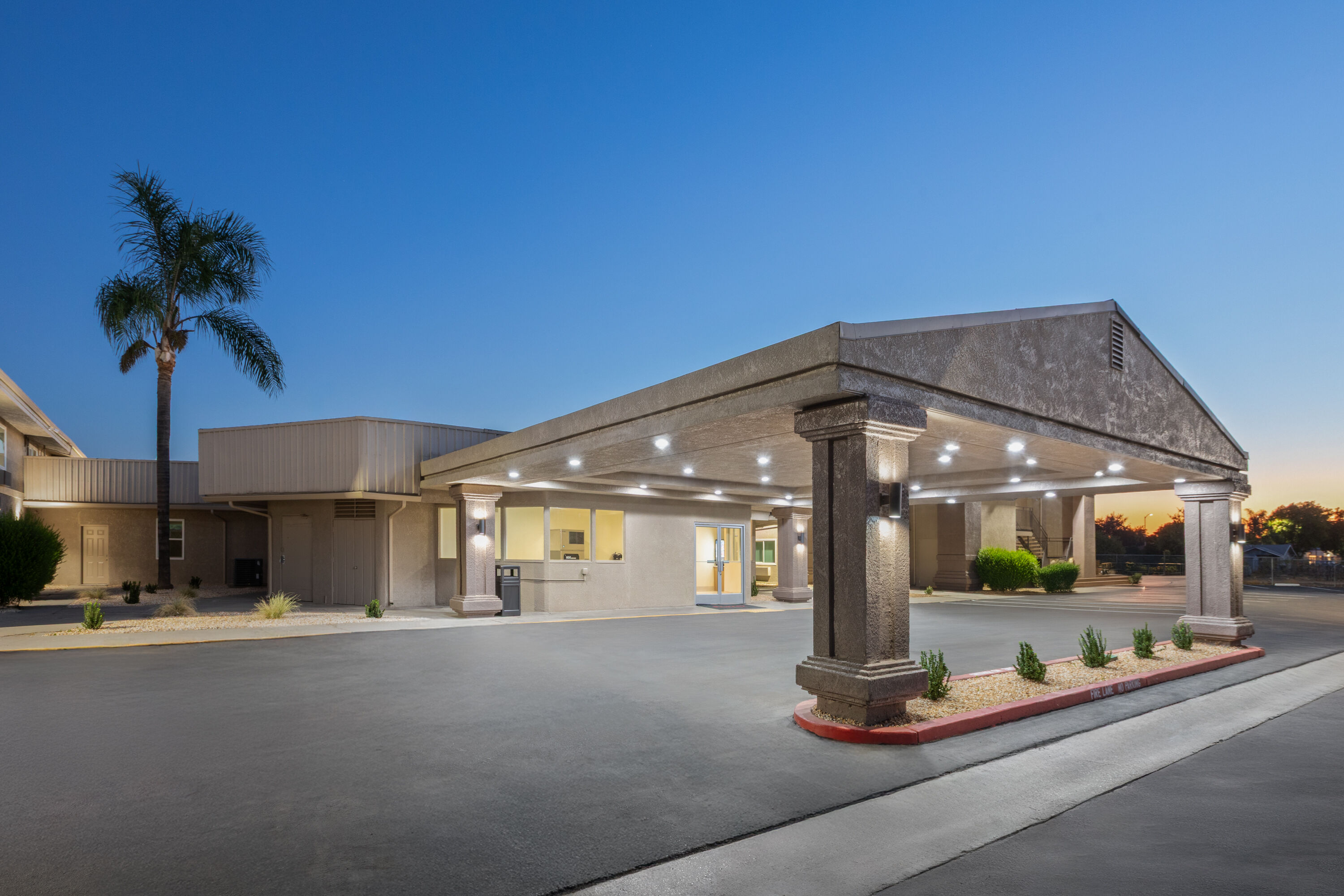 Ramada by Wyndham Merced | Merced, CA Hotels