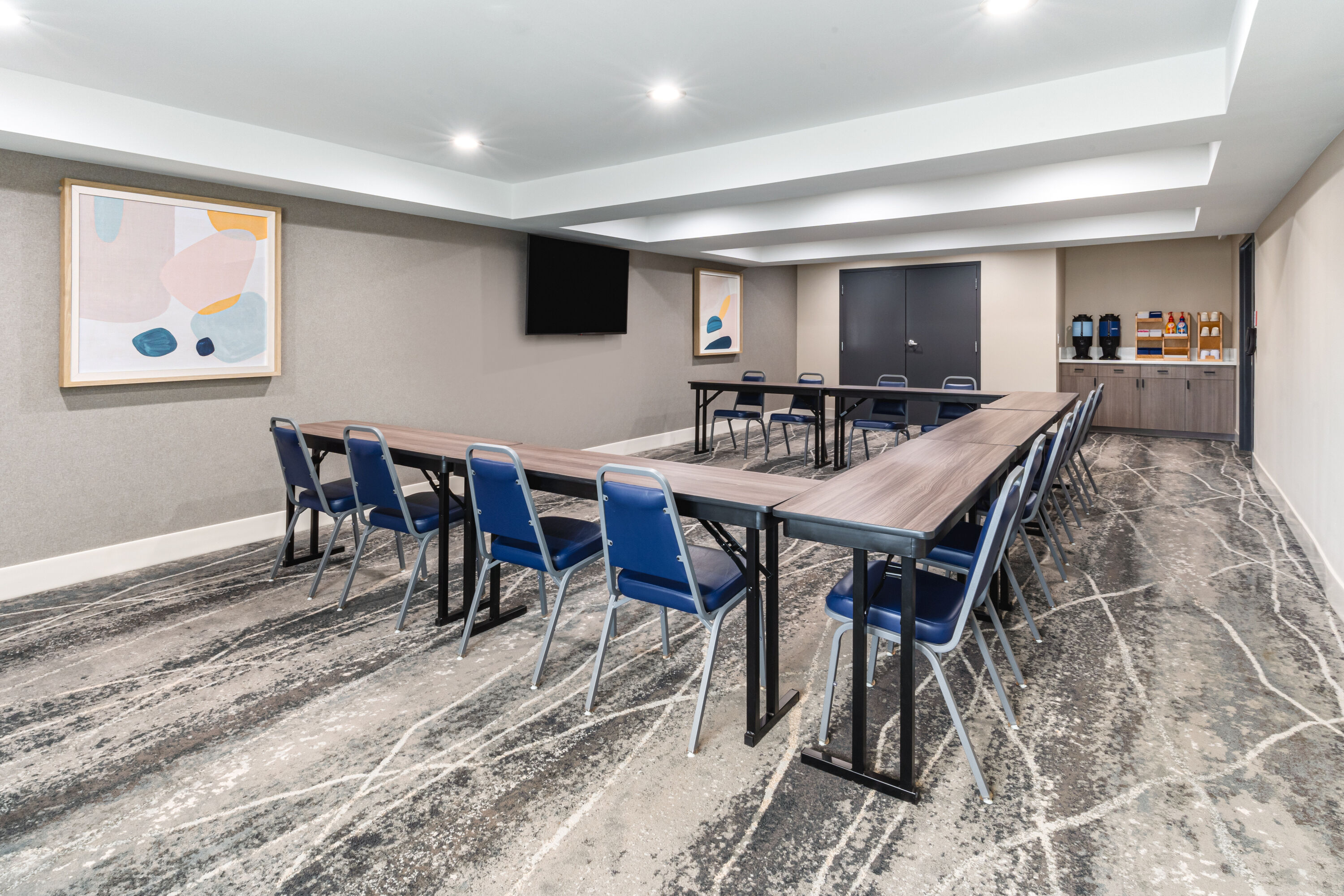 Ramada by Wyndham Modesto Yosemite Area | Modesto, CA Hotels