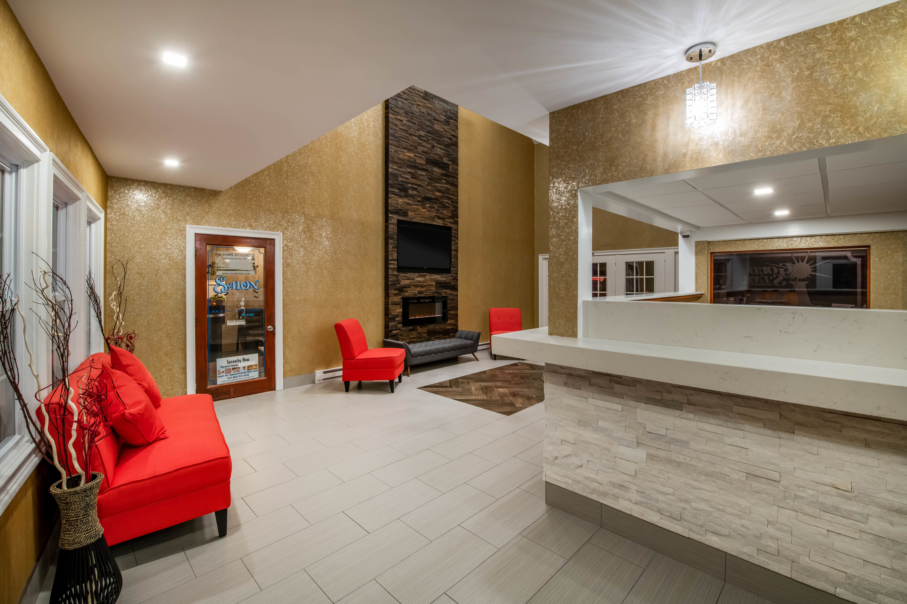 Ramada by Wyndham Groton | Groton, CT Hotels