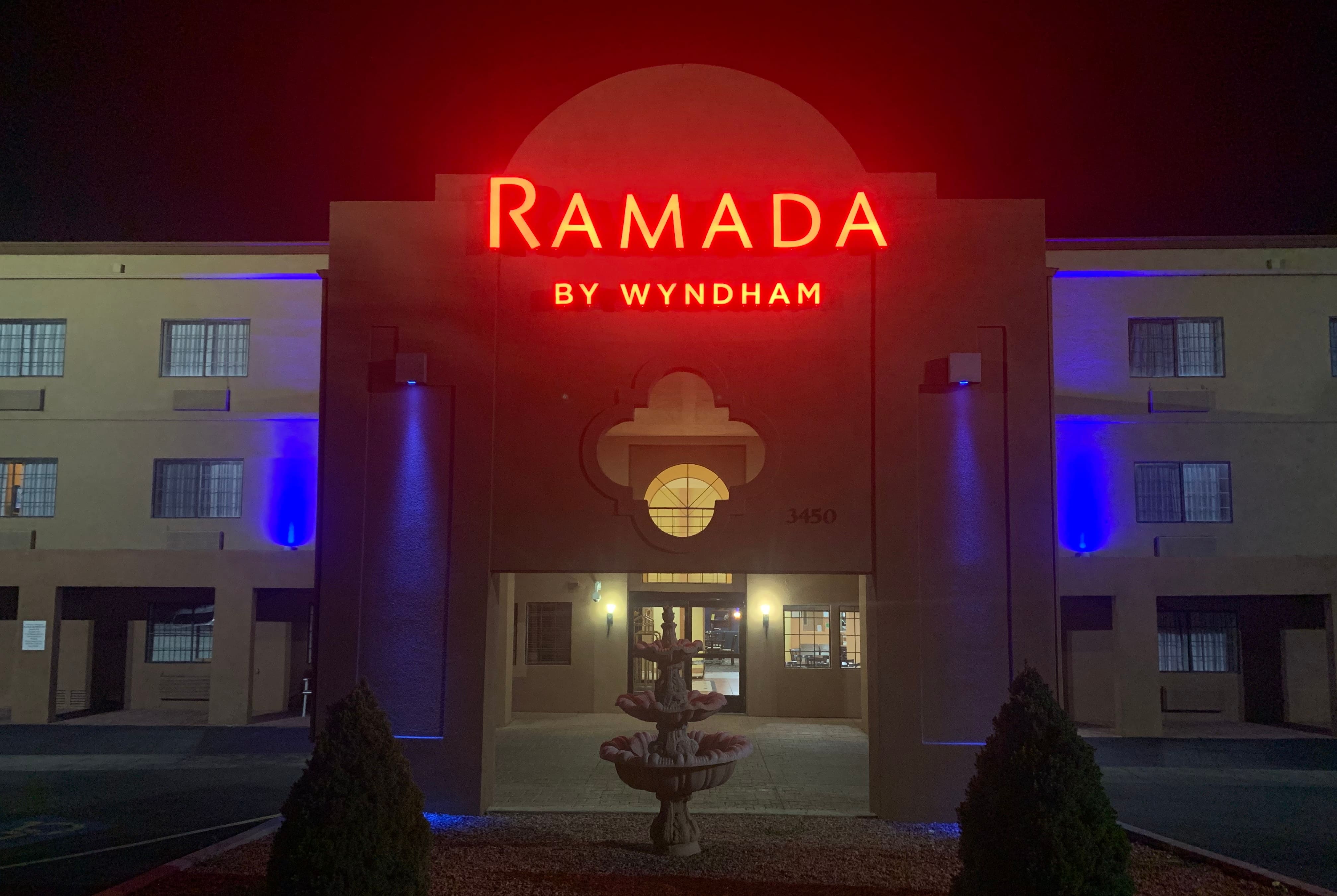 Ramada by Wyndham Santa Fe | Santa Fe, NM Hotels