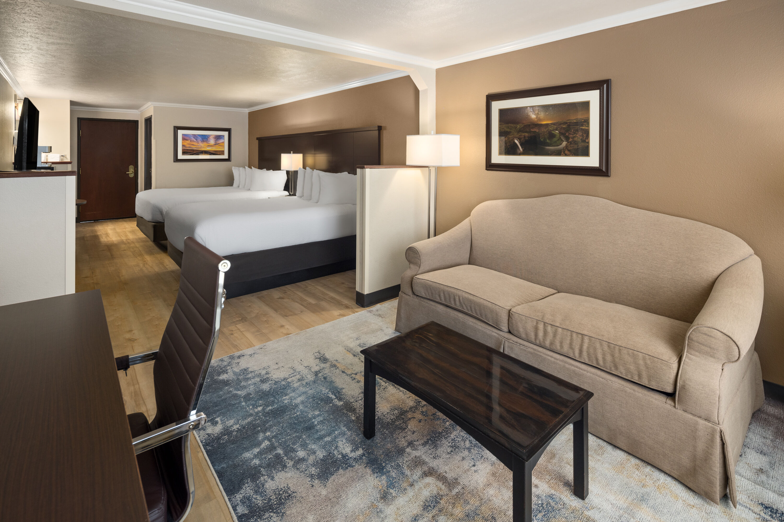 Ramada by Wyndham Moses Lake | Moses Lake, WA Hotels