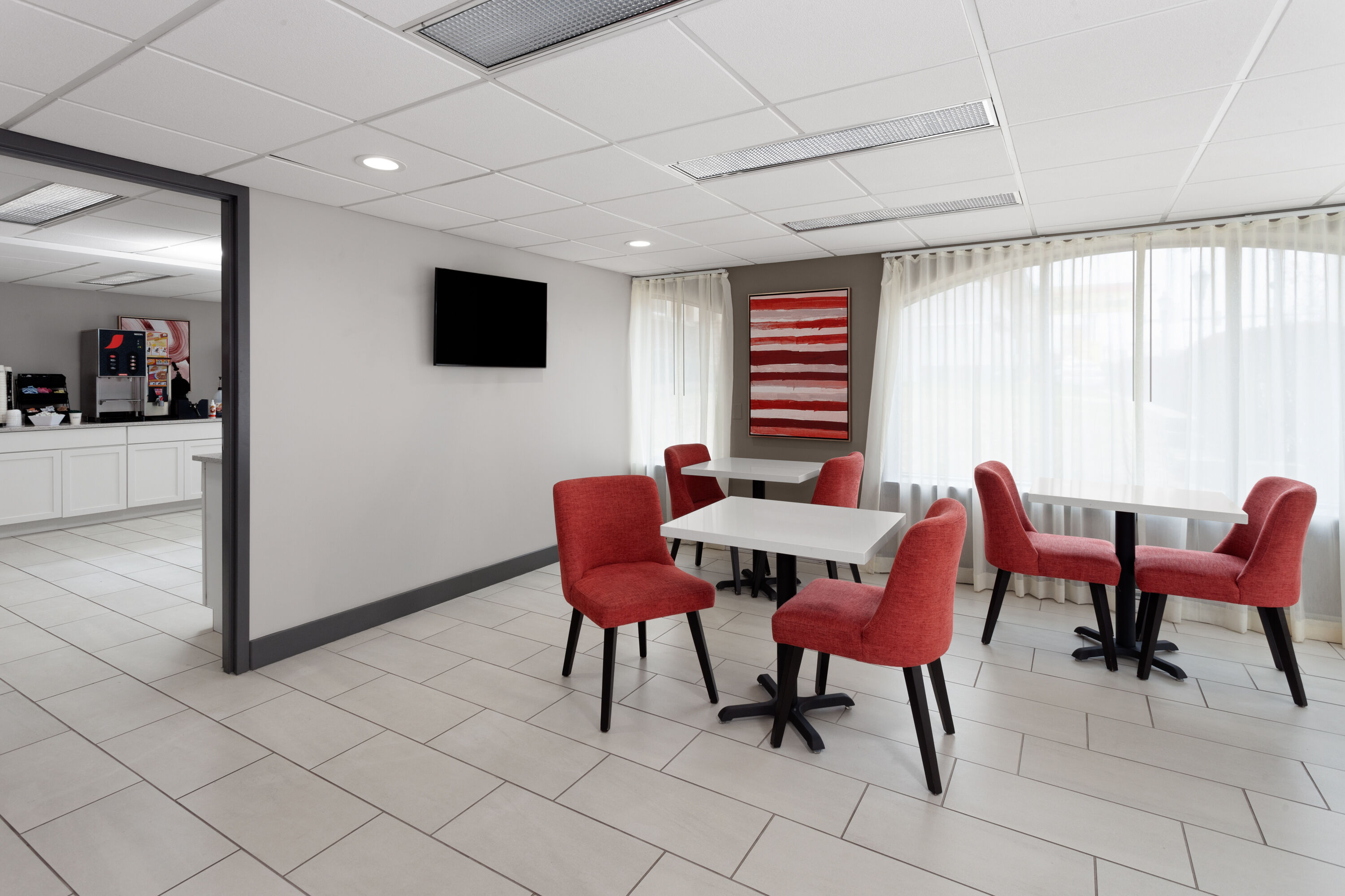 Ramada by Wyndham Milwaukee | Milwaukee, WI Hotels