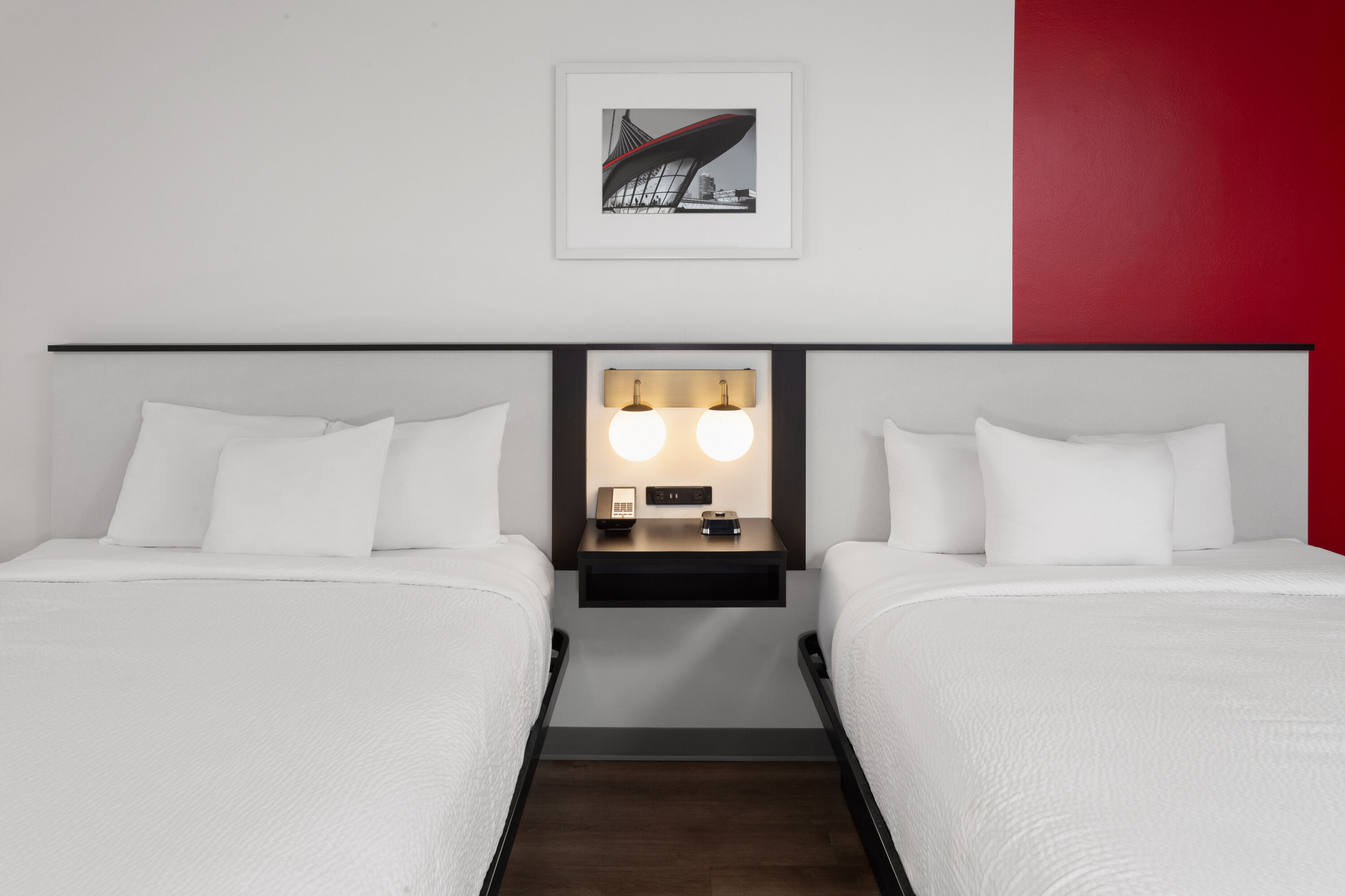 Ramada by Wyndham Milwaukee | Milwaukee, WI Hotels