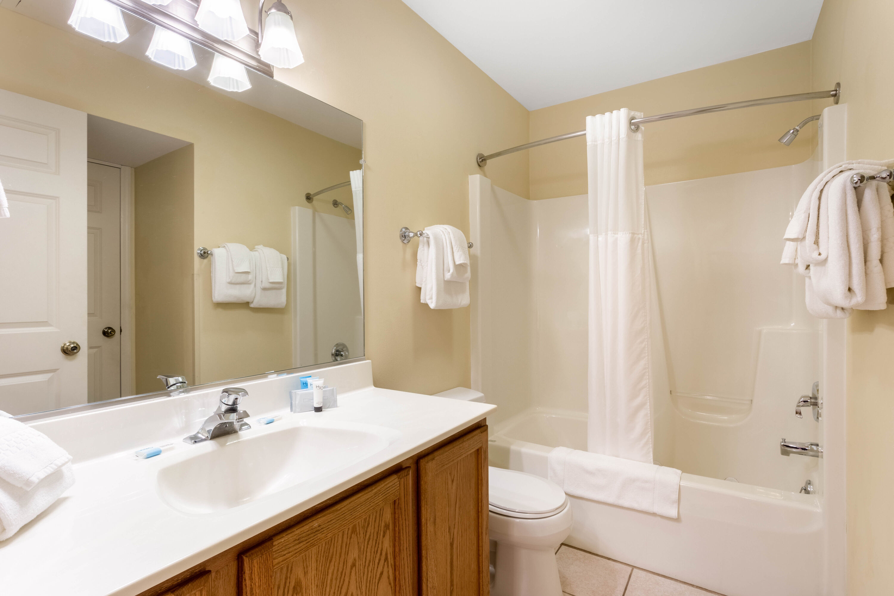Tamarack Wisconsin Dells a Ramada by Wyndham | Wisconsin Dells, WI Hotels
