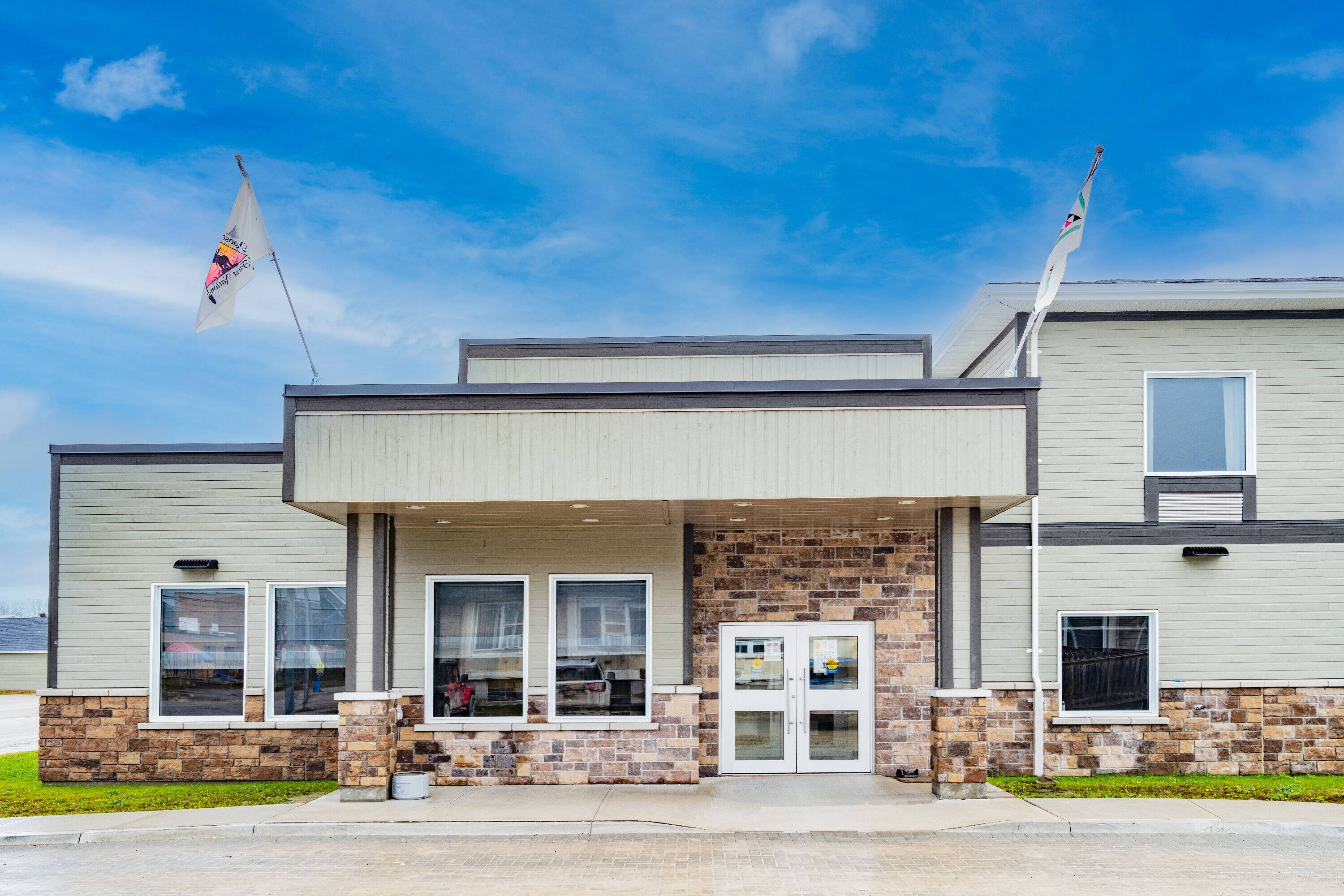 Super 8 By Wyndham Moosonee Moosonee ON Hotels