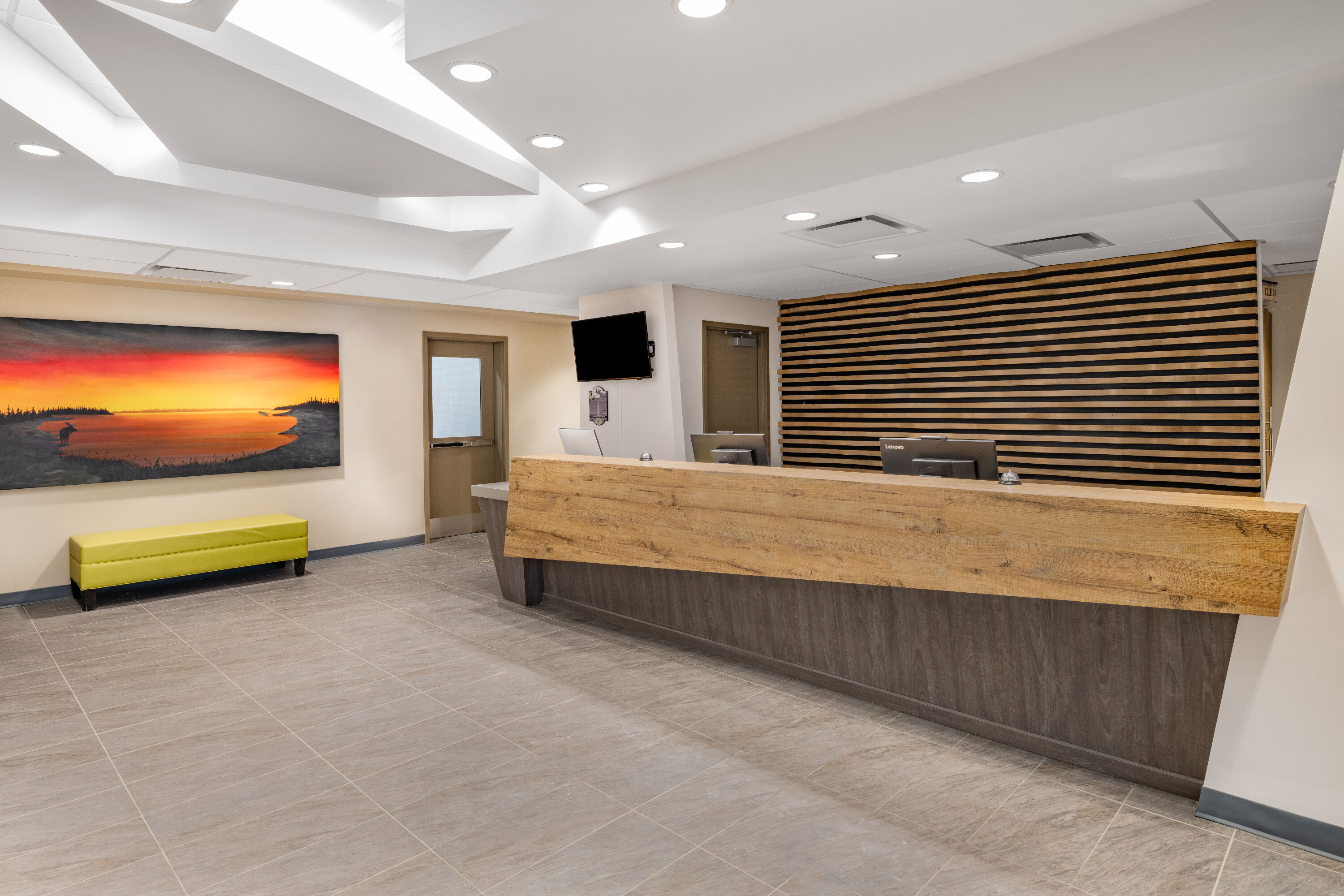 Super 8 by Wyndham Moosonee | Moosonee, ON Hotels