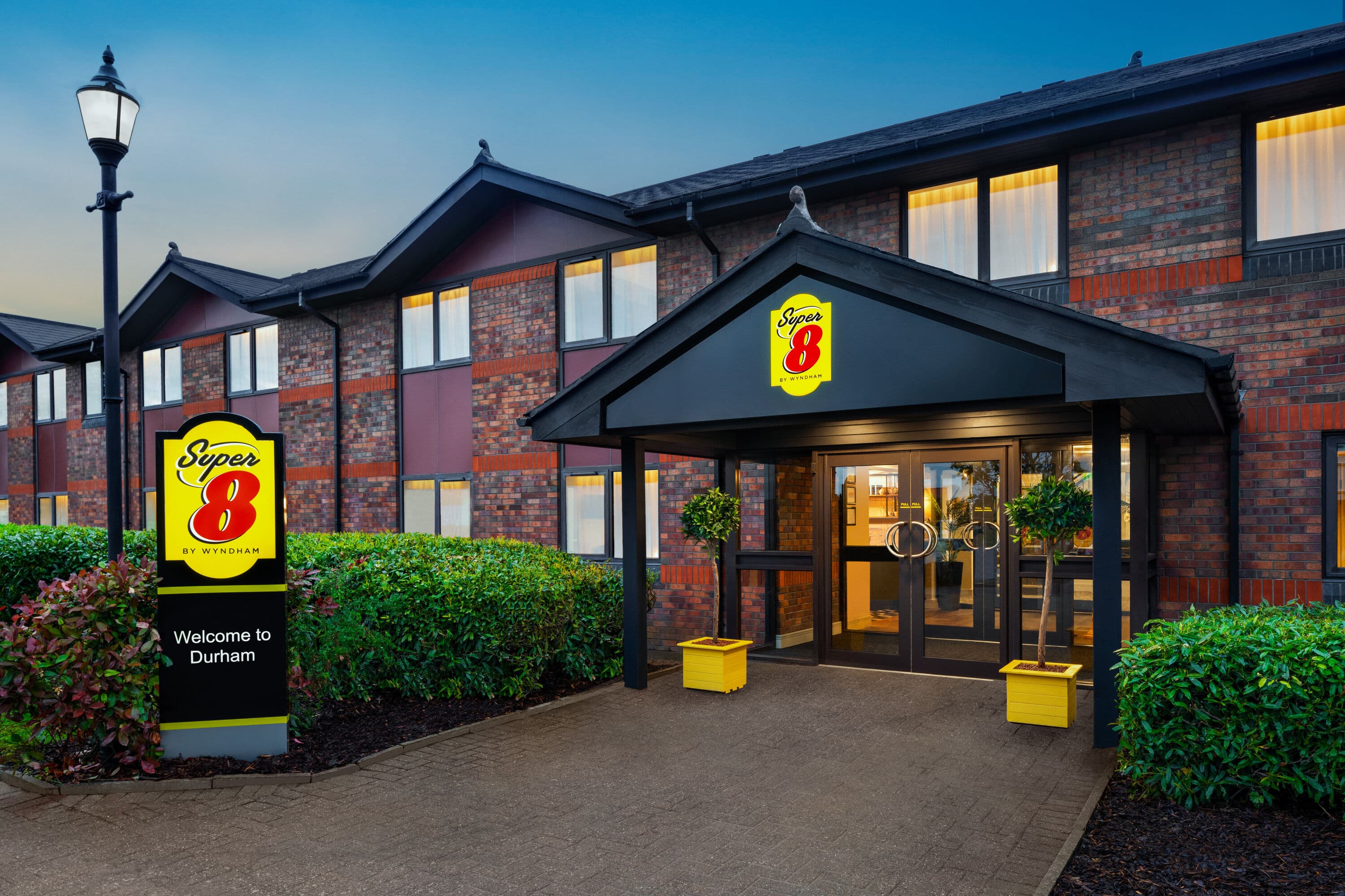 Super 8 by Wyndham Durham | Durham, GB Hotels