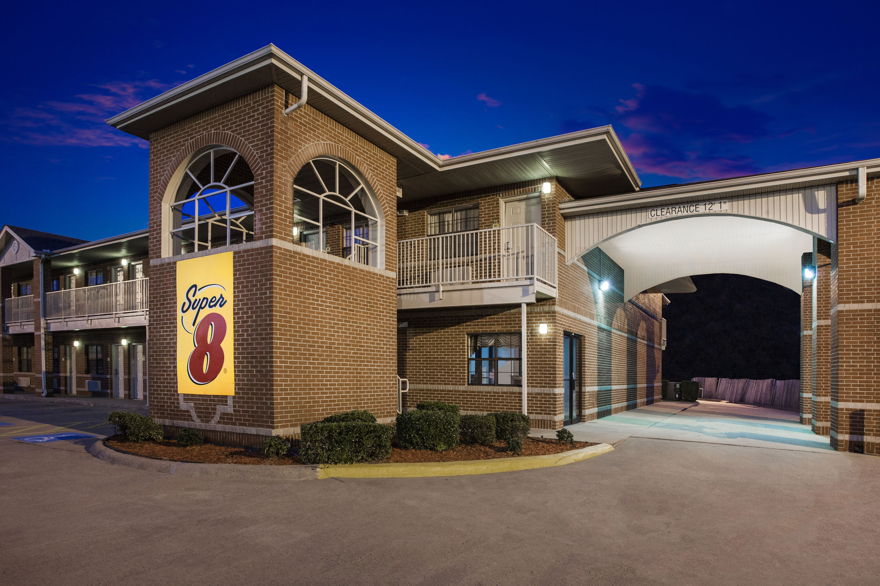 Super 8 by Wyndham Cabot | Cabot, AR Hotels