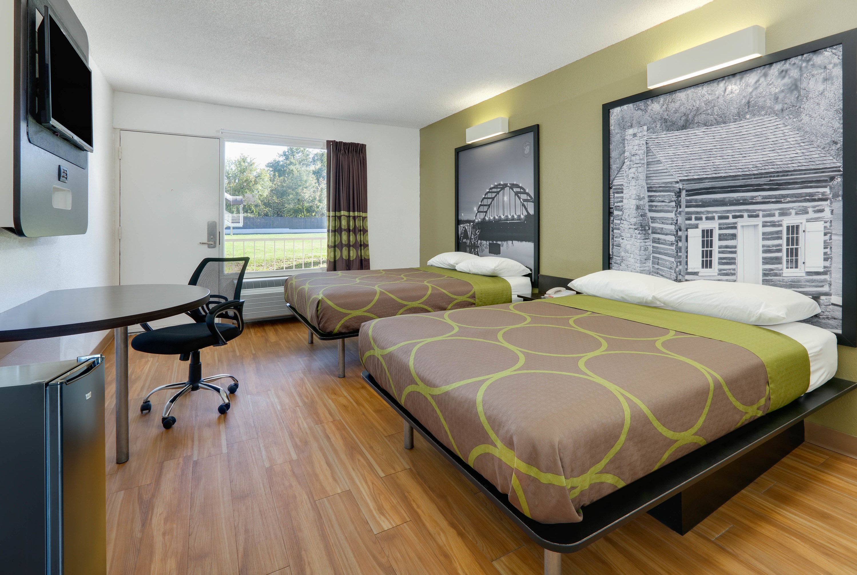 Super 8 by Wyndham Fort Smith | Ft. Smith, AR Hotels