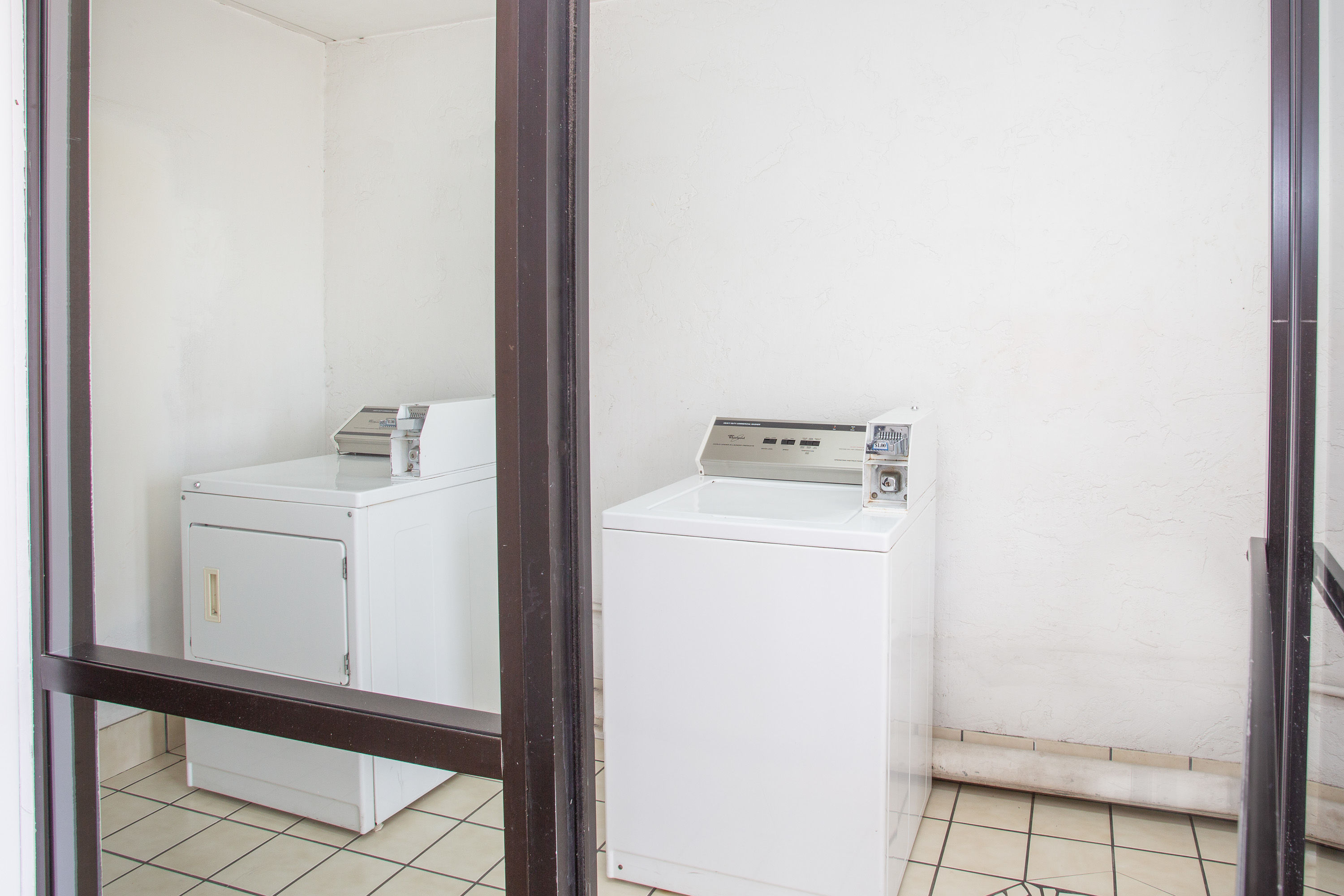 Super 8 by Wyndham Springdale AR | Springdale, AR Hotels
