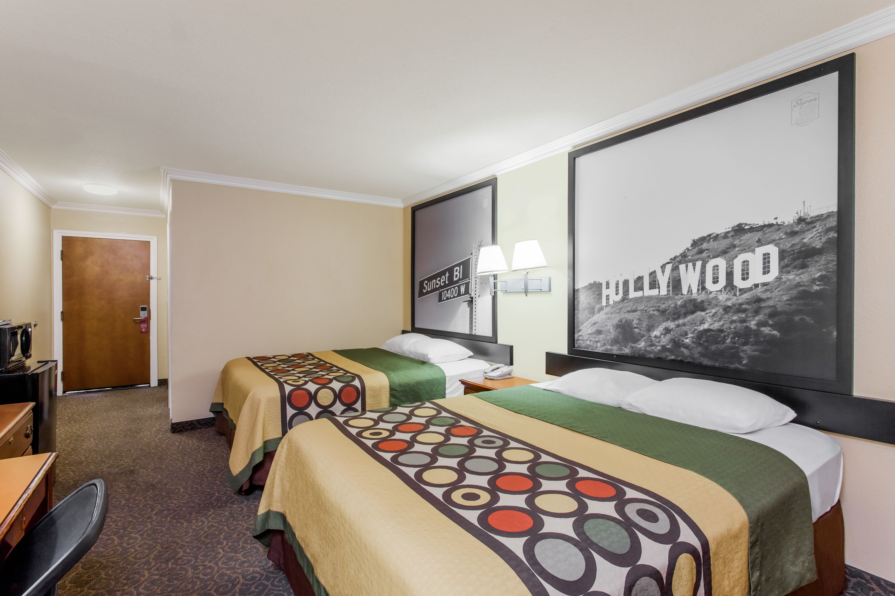 Super 8 by Wyndham Los Angeles Downtown | Los Angeles, CA Hotels
