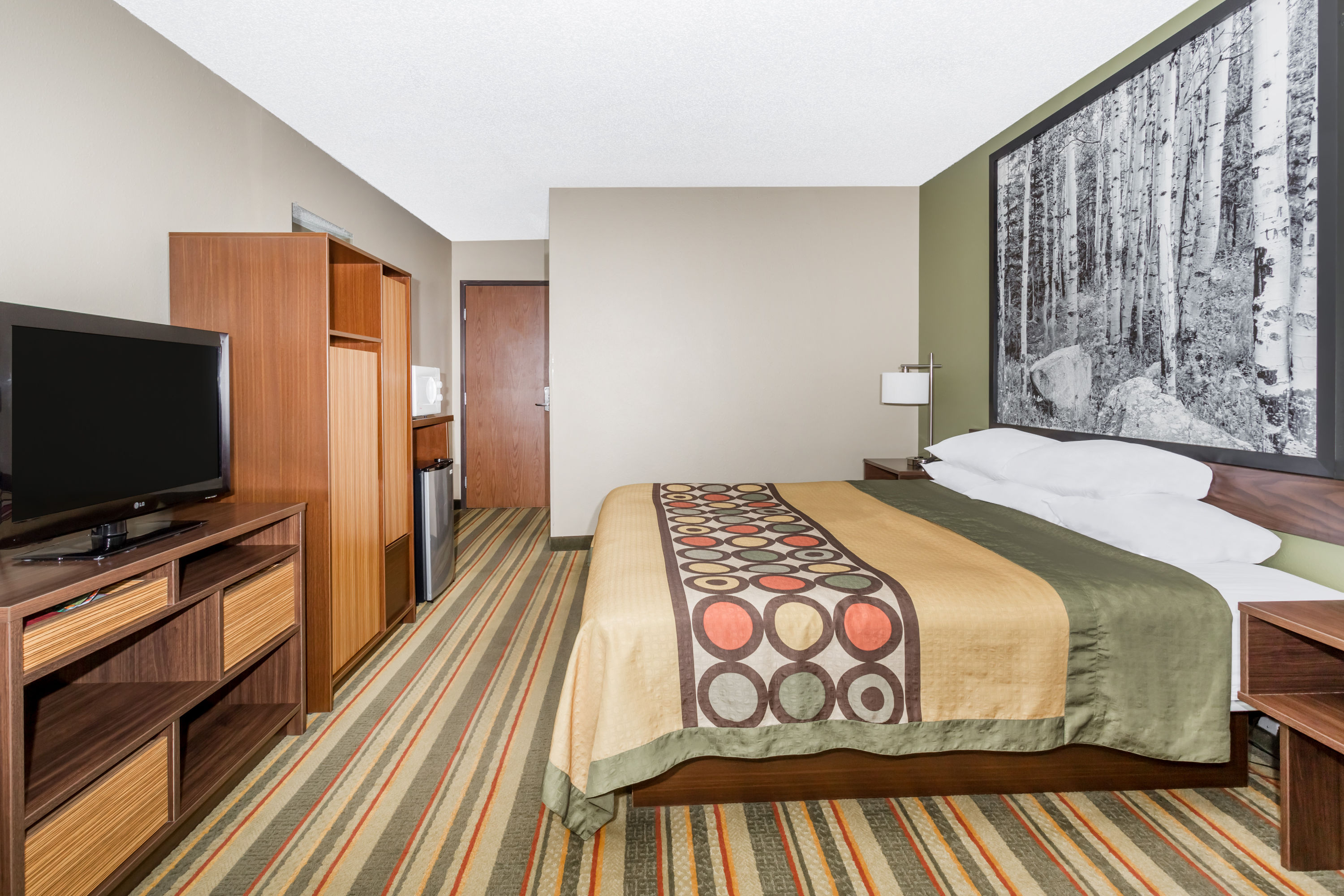 Super 8 by Wyndham Montrose | Montrose, CO Hotels