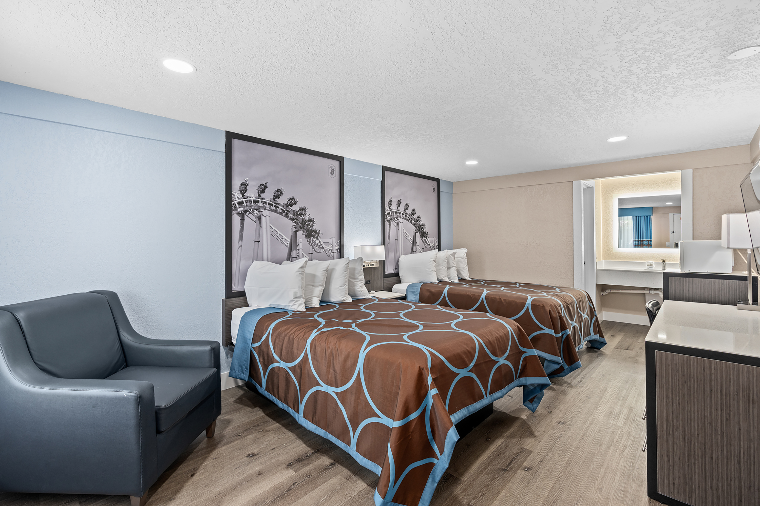 Super 8 by Wyndham Kissimmee/Orlando | Kissimmee, FL Hotels