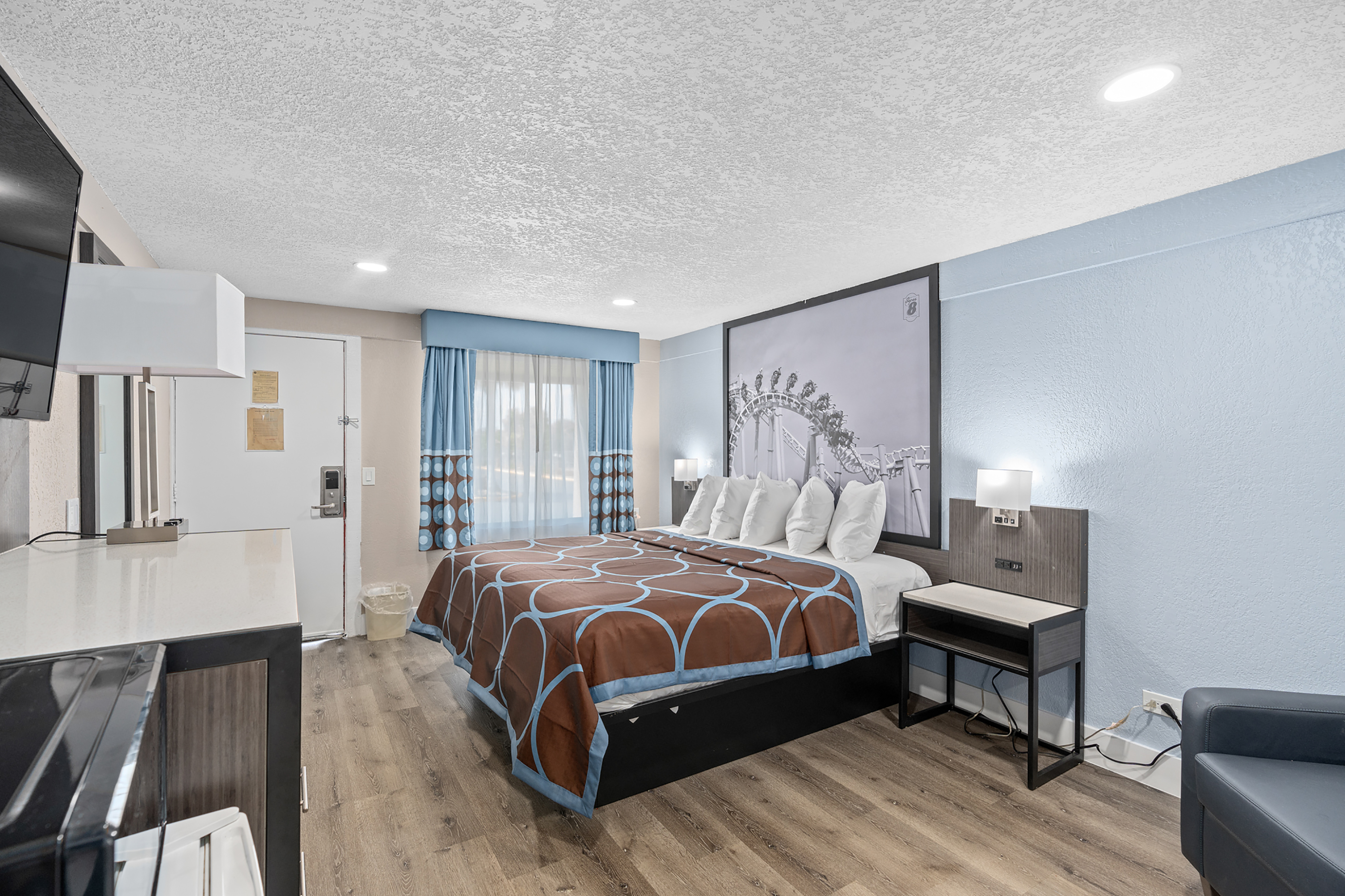 Super 8 by Wyndham Kissimmee/Orlando | Kissimmee, FL Hotels