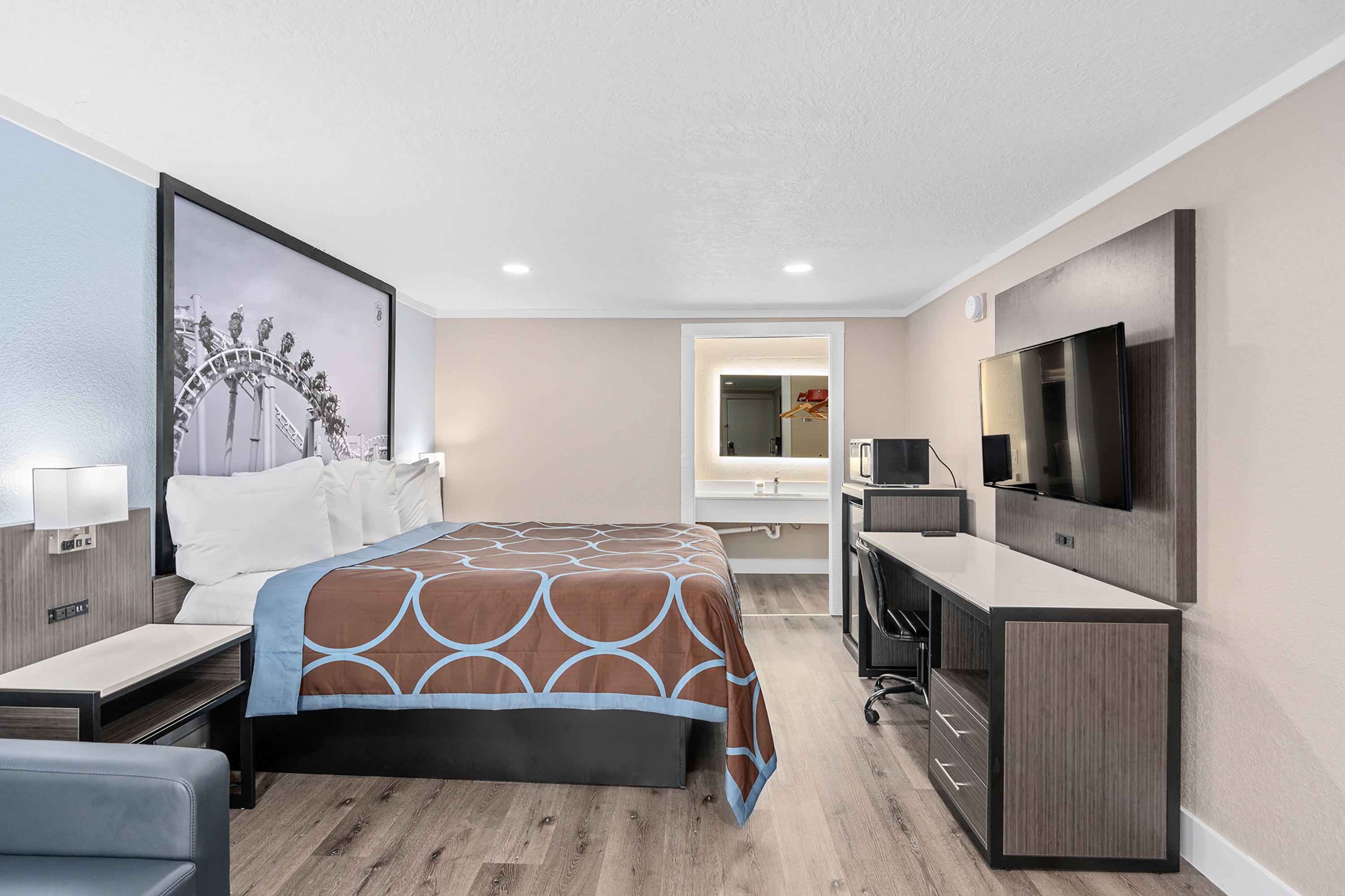 Super 8 by Wyndham Kissimmee/Orlando | Kissimmee, FL Hotels