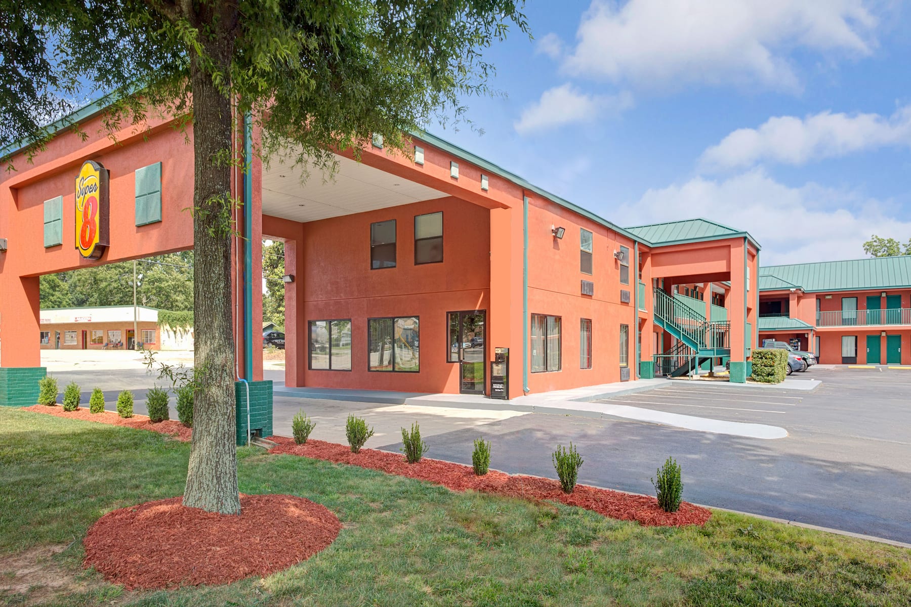 Super 8 By Wyndham Gainesville Gainesville Ga Hotels