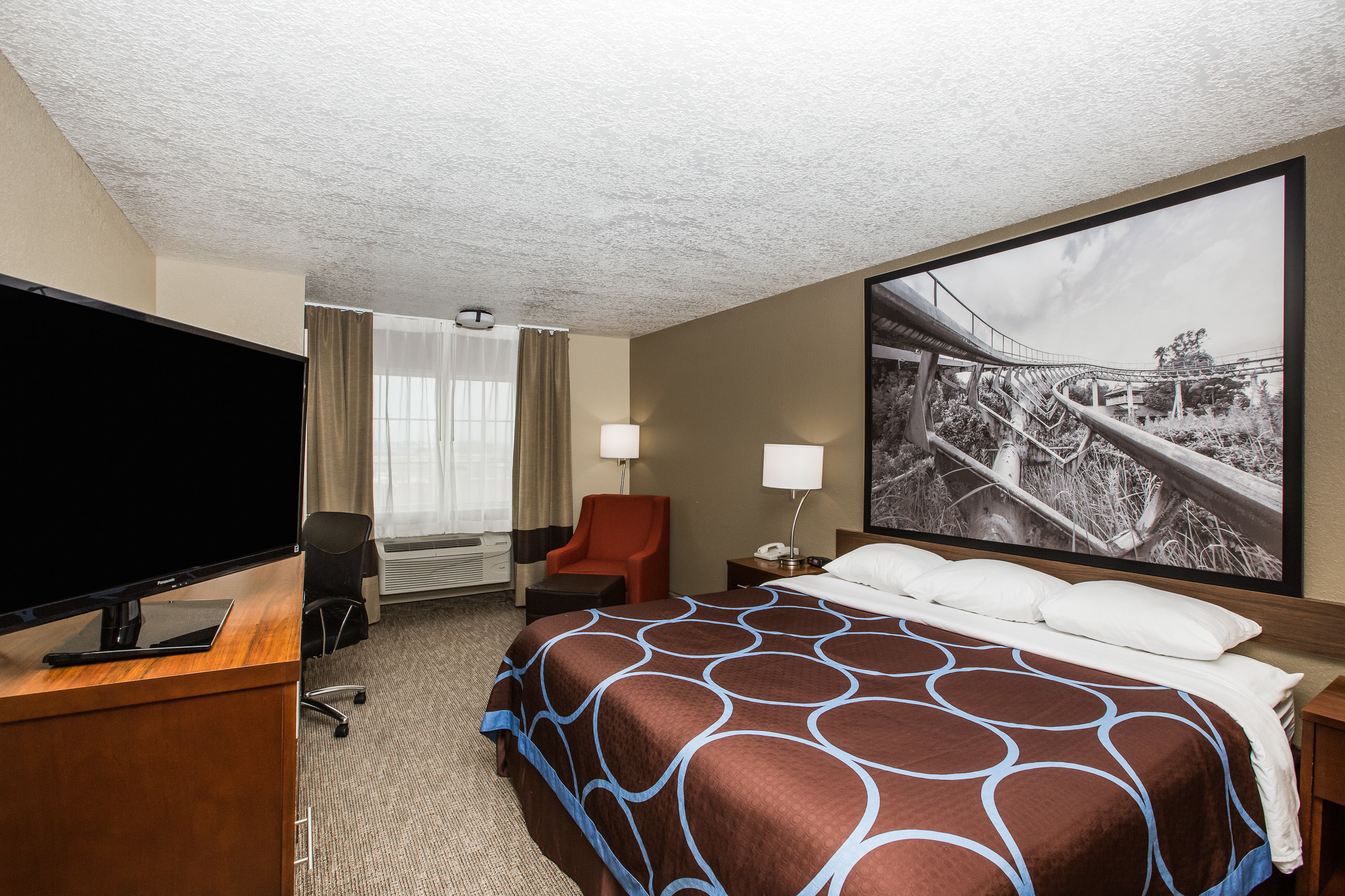 Super 8 by Wyndham Altoona | Altoona, IA Hotels