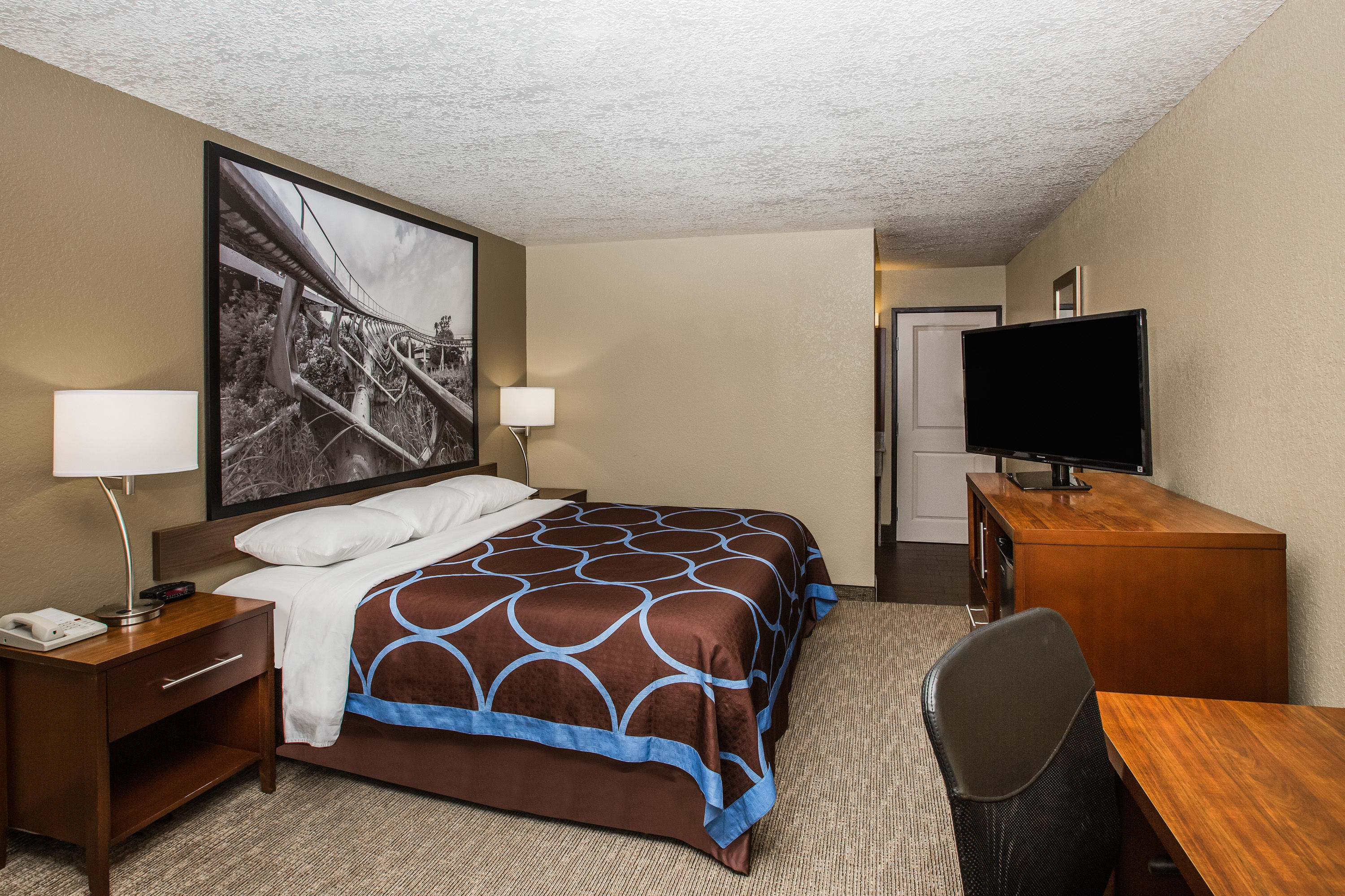 Super 8 by Wyndham Altoona | Altoona, IA Hotels