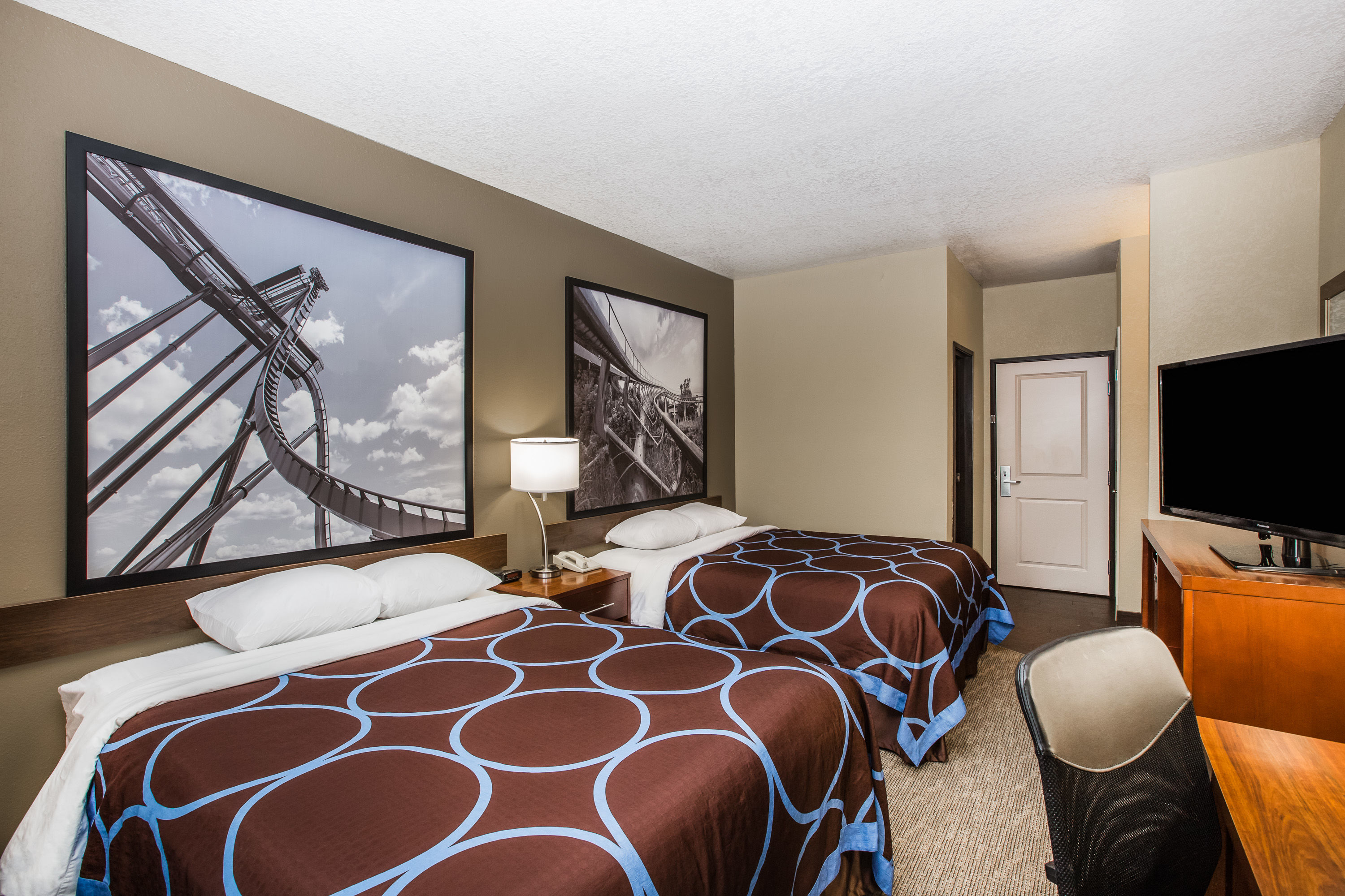 Super 8 by Wyndham Altoona | Altoona, IA Hotels