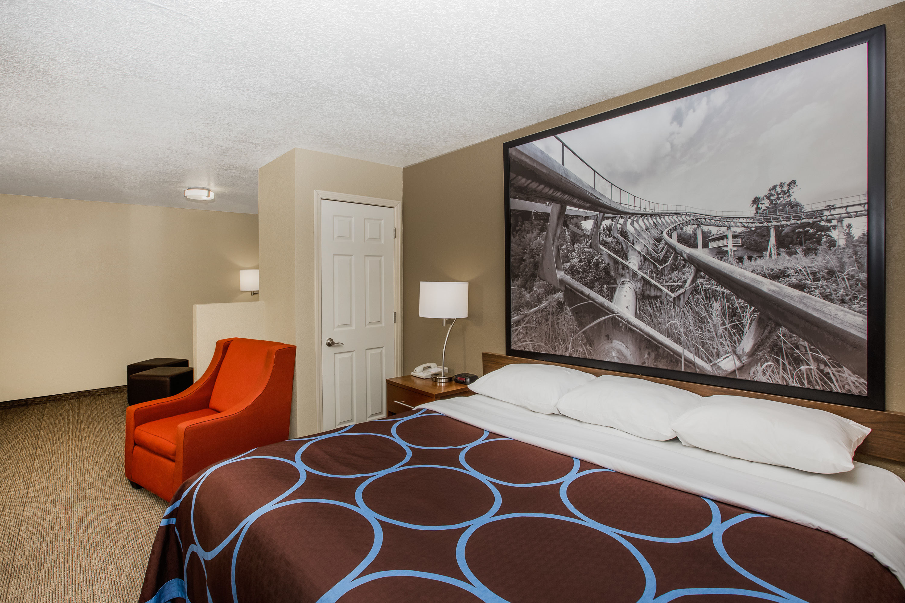 Super 8 by Wyndham Altoona | Altoona, IA Hotels