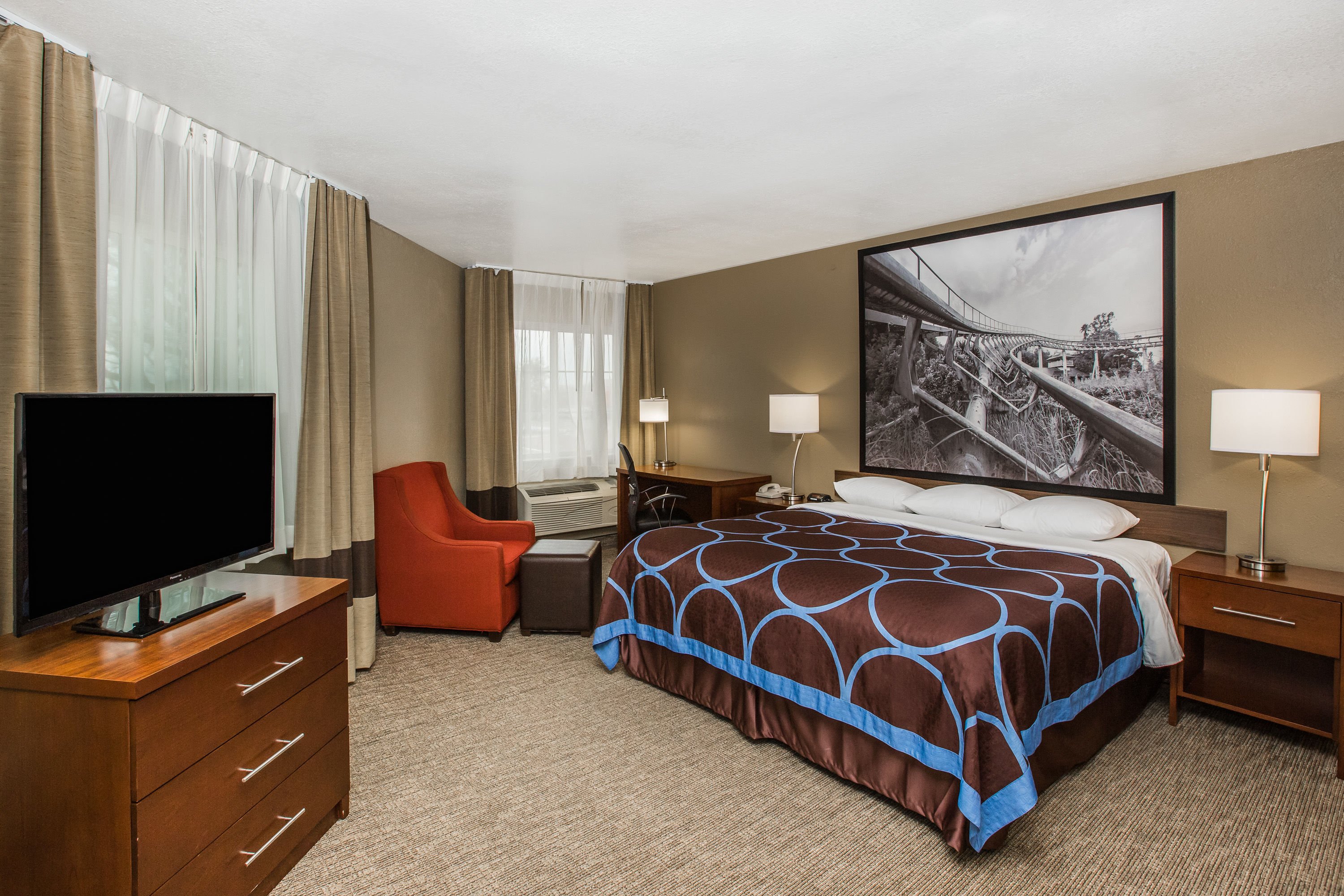 Super 8 by Wyndham Altoona | Altoona, IA Hotels