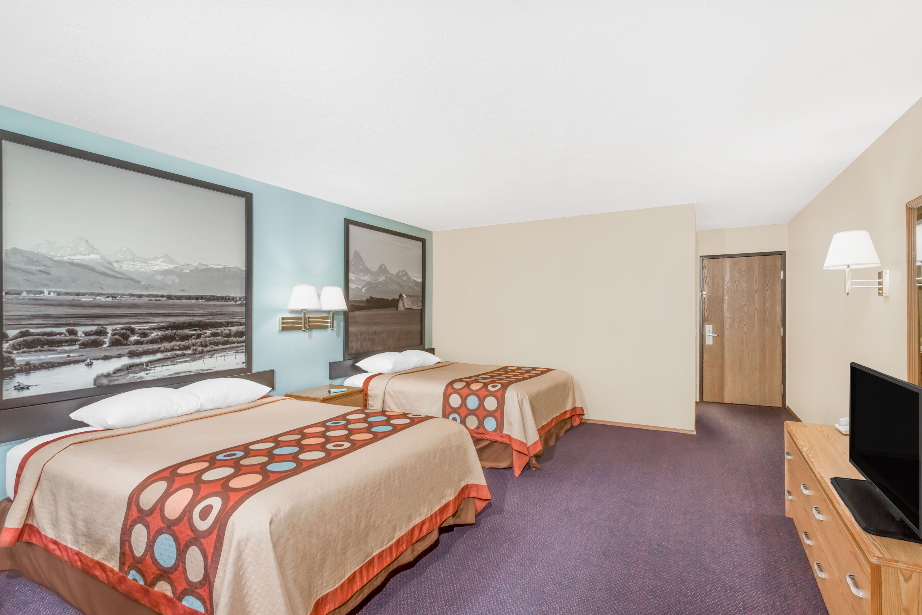 Super 8 by Wyndham Driggs | Driggs, ID Hotels