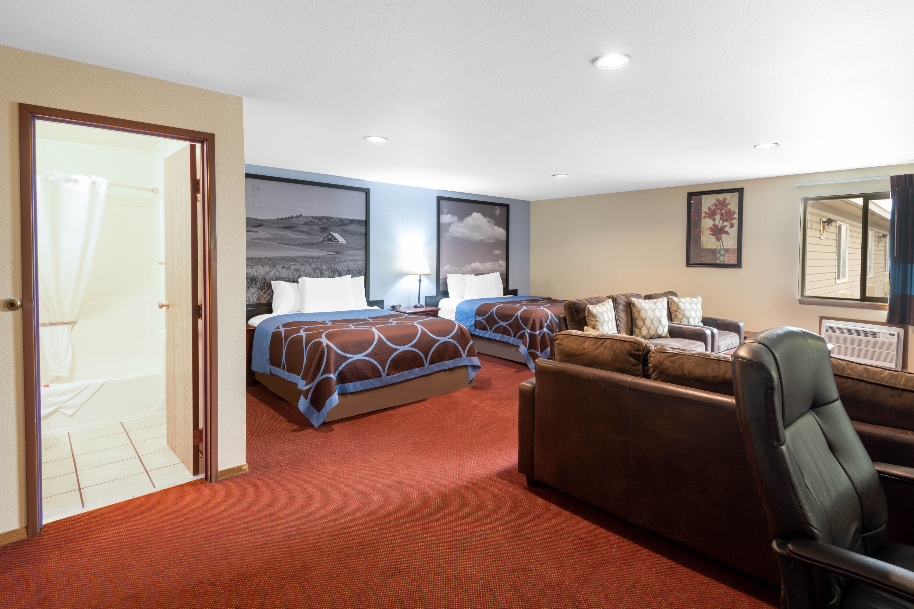 Super 8 by Wyndham Lewiston | Lewiston, ID Hotels