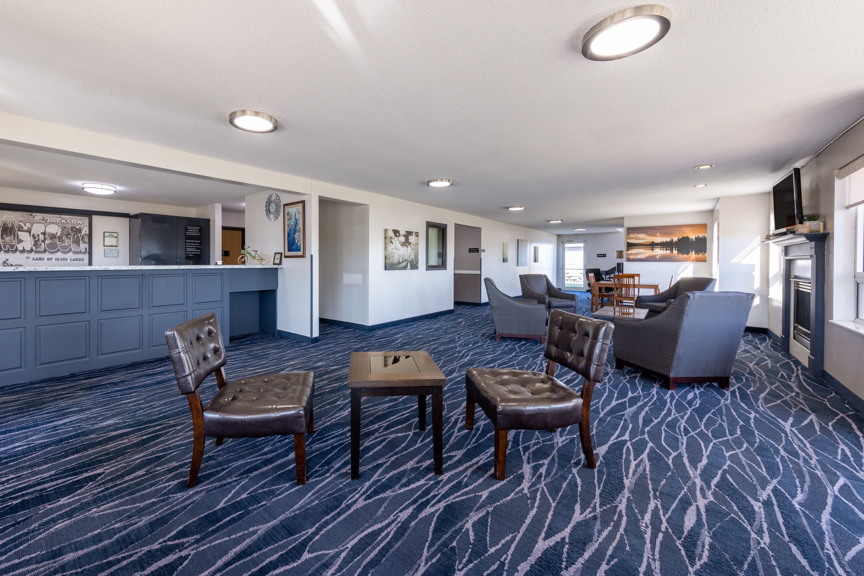 Super 8 by Wyndham Jackson MN | Jackson, MN Hotels
