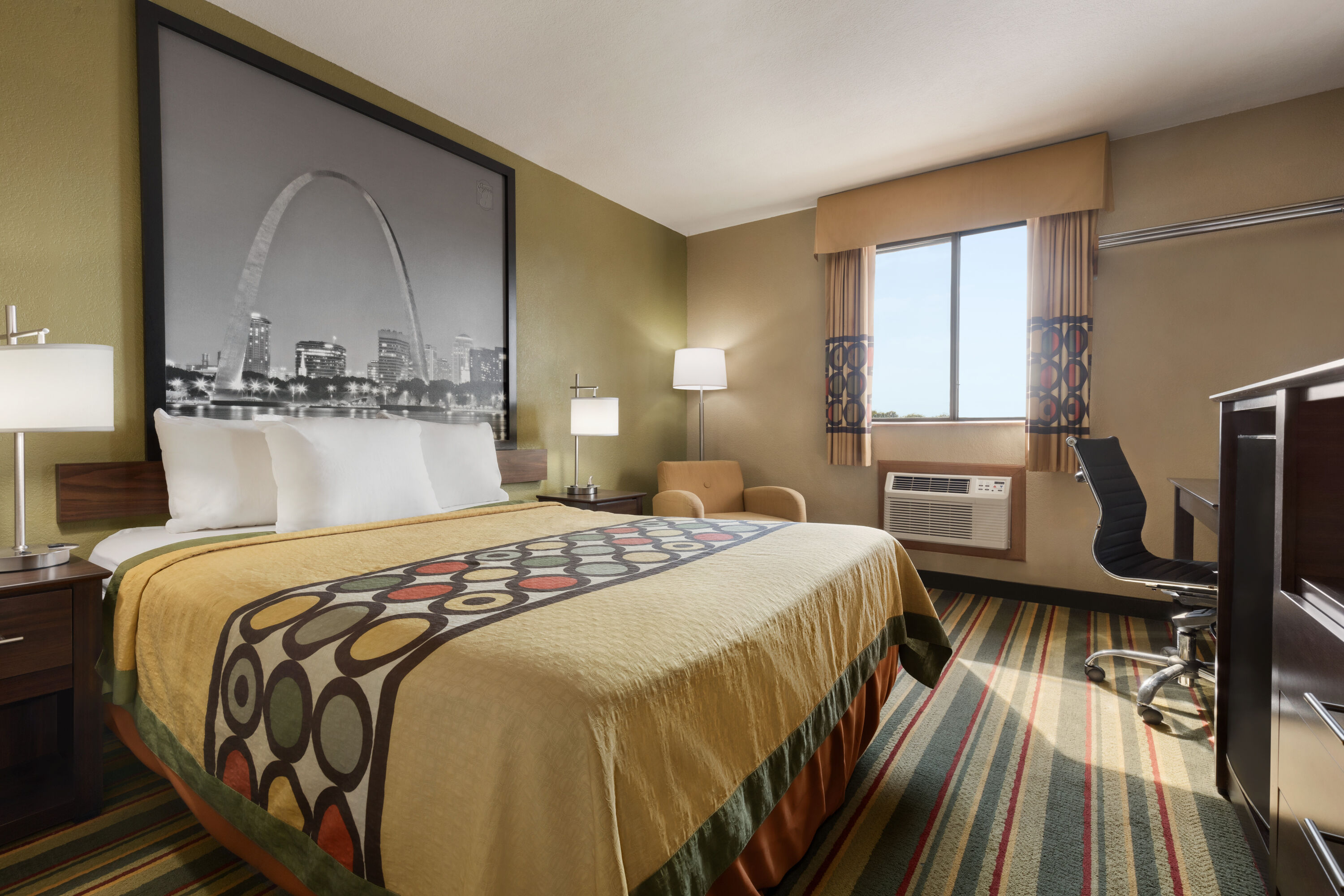 Super 8 by Wyndham Sikeston/Miner Area | Sikeston, MO Hotels