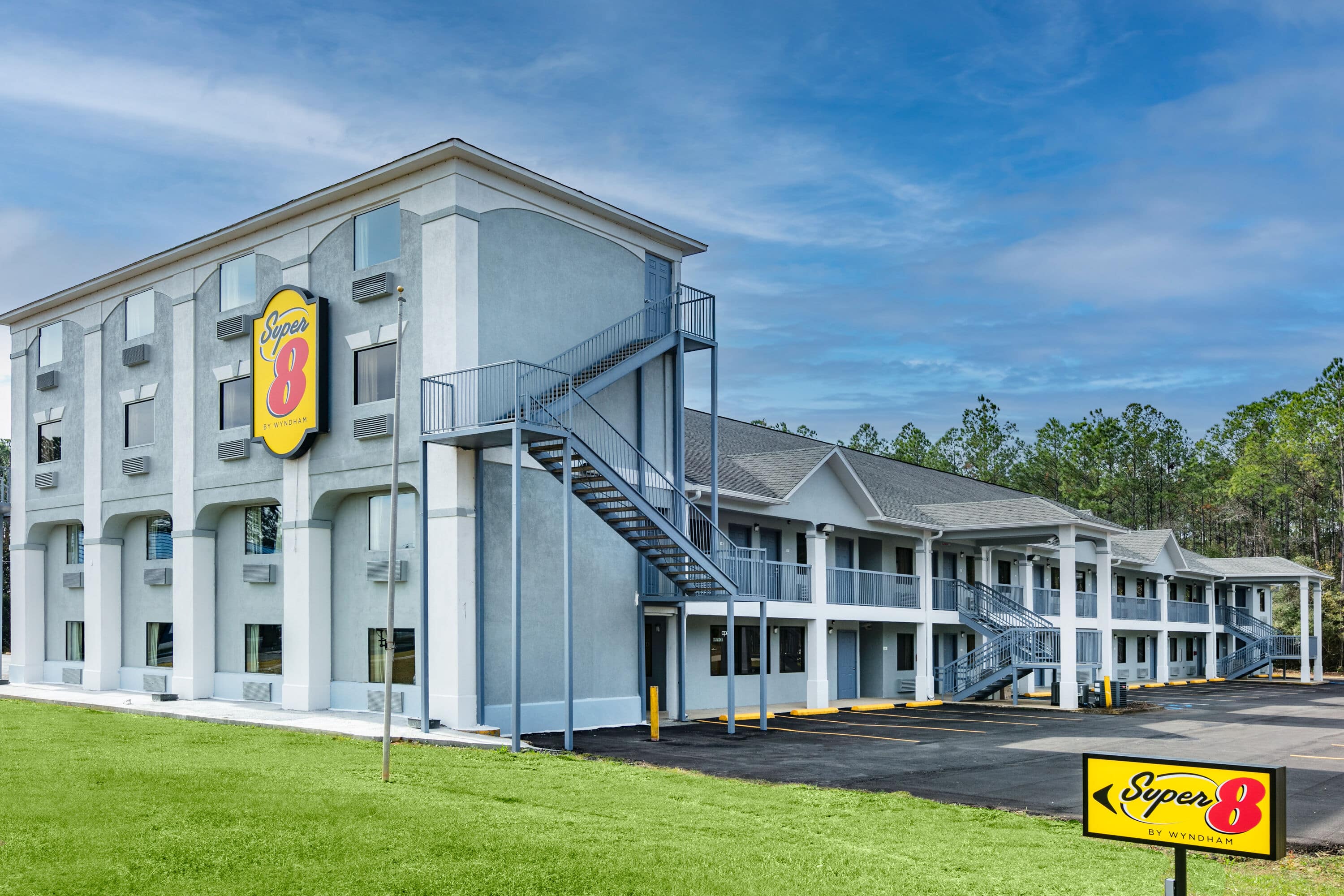 Super 8 by Wyndham Moss Point | Moss Point, MS Hotels Super 8 by Wyndham Moss Point | Moss Point, MS Hotels