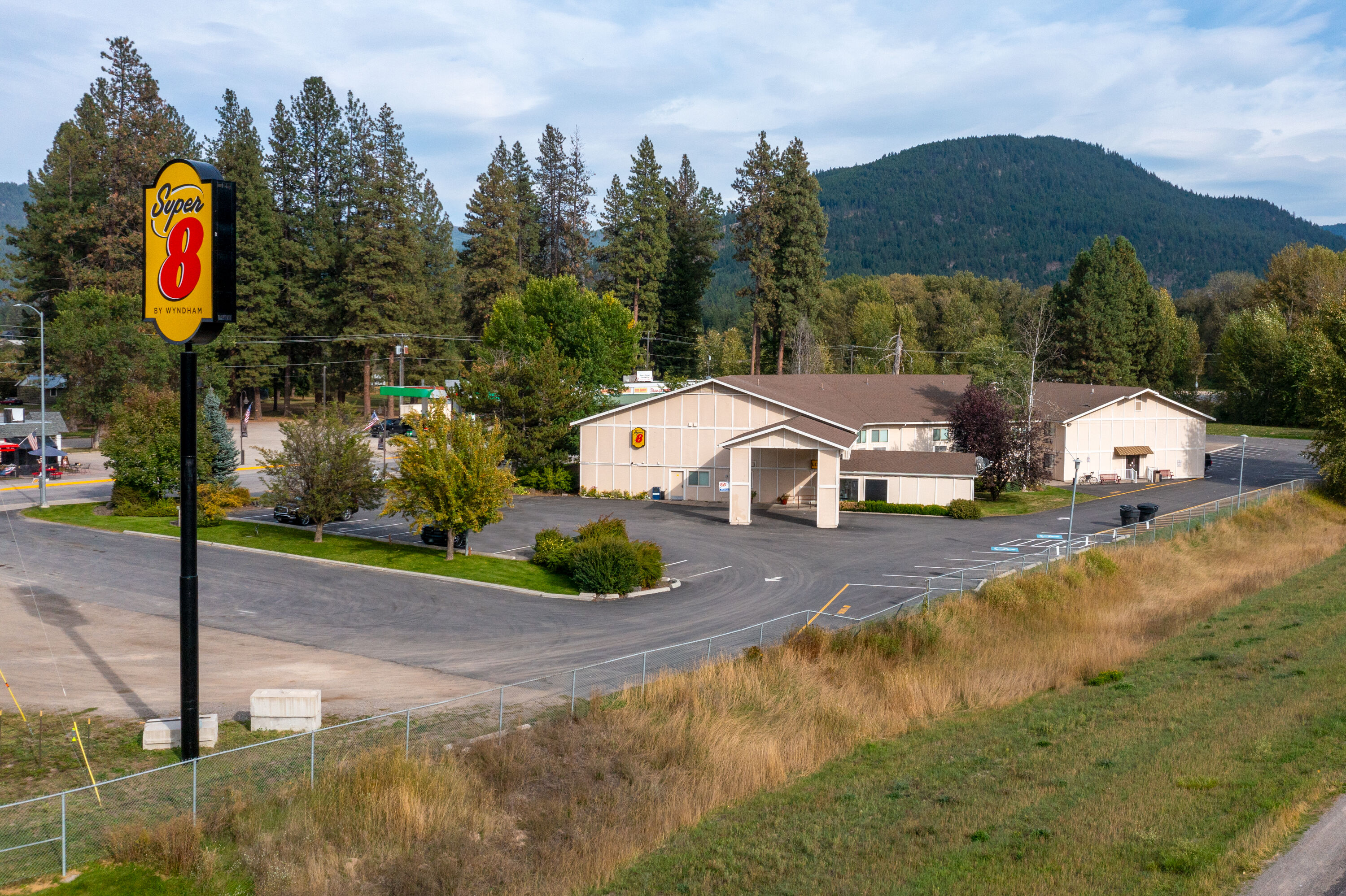 Super 8 by Wyndham St. Regis | Saint Regis, MT Hotels