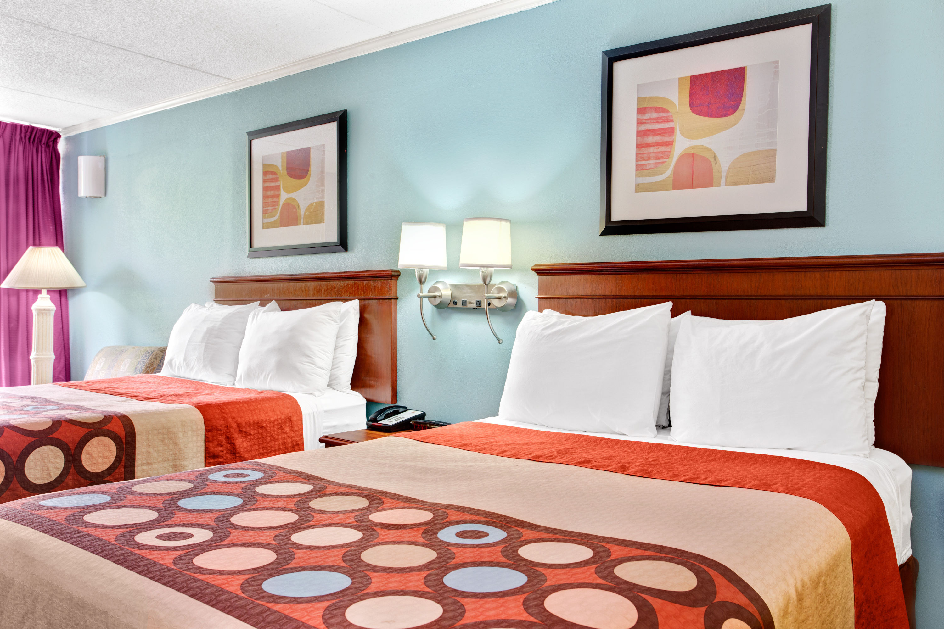 Super 8 by Wyndham Raleigh Downtown | Raleigh, NC Hotels