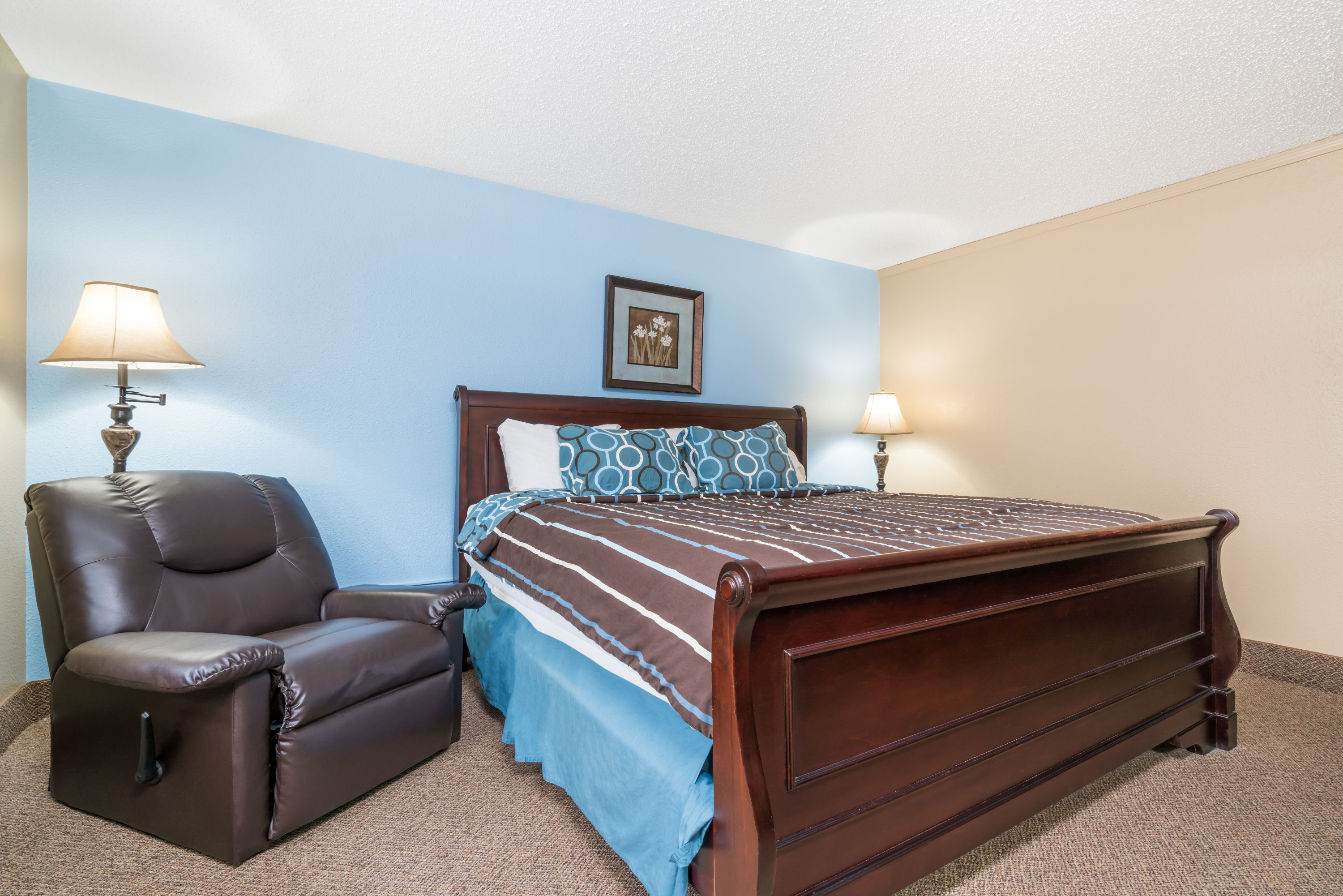 Super 8 by Wyndham Bismarck | Bismarck, ND Hotels