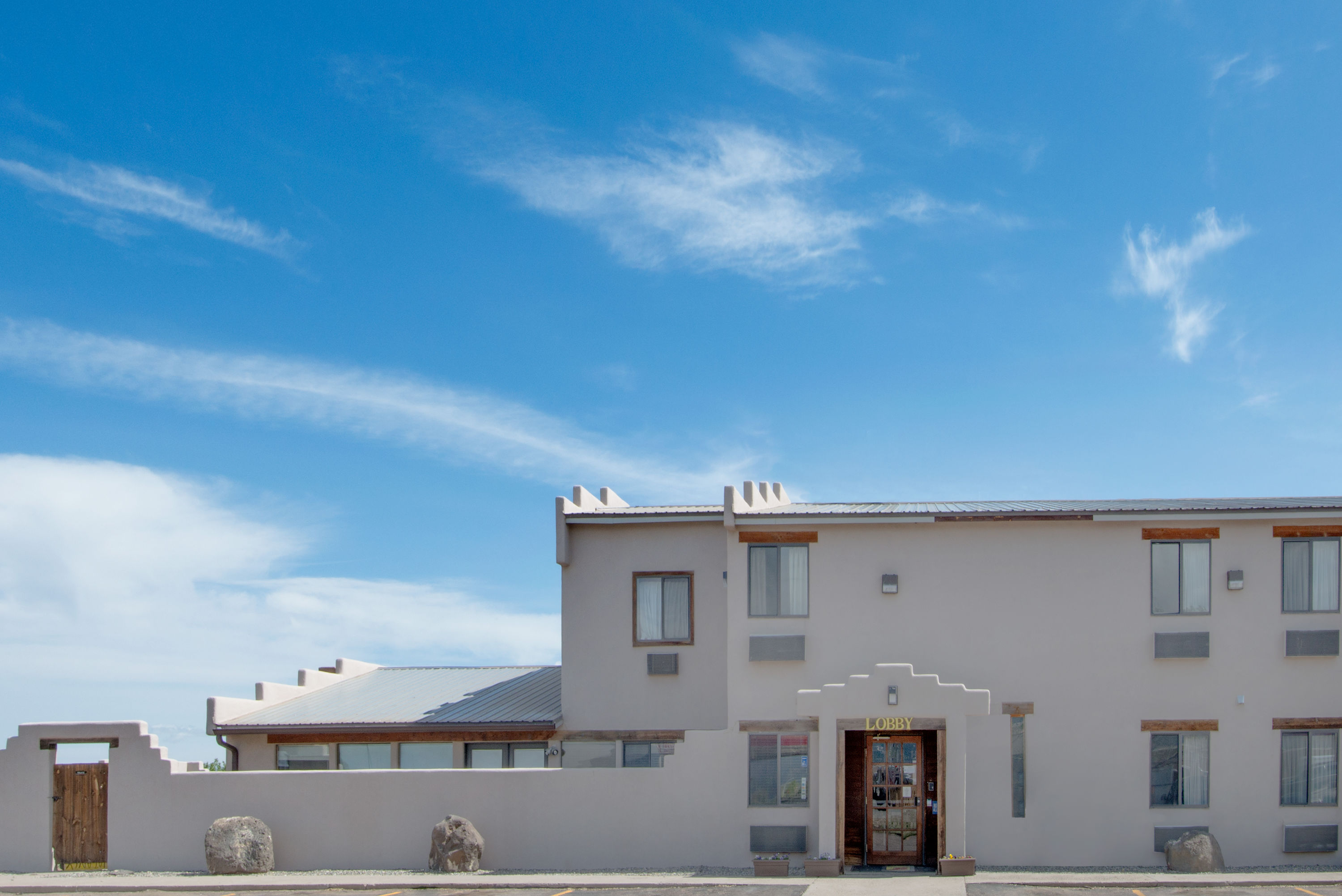 Super 8 by Wyndham Taos | Taos, NM Hotels