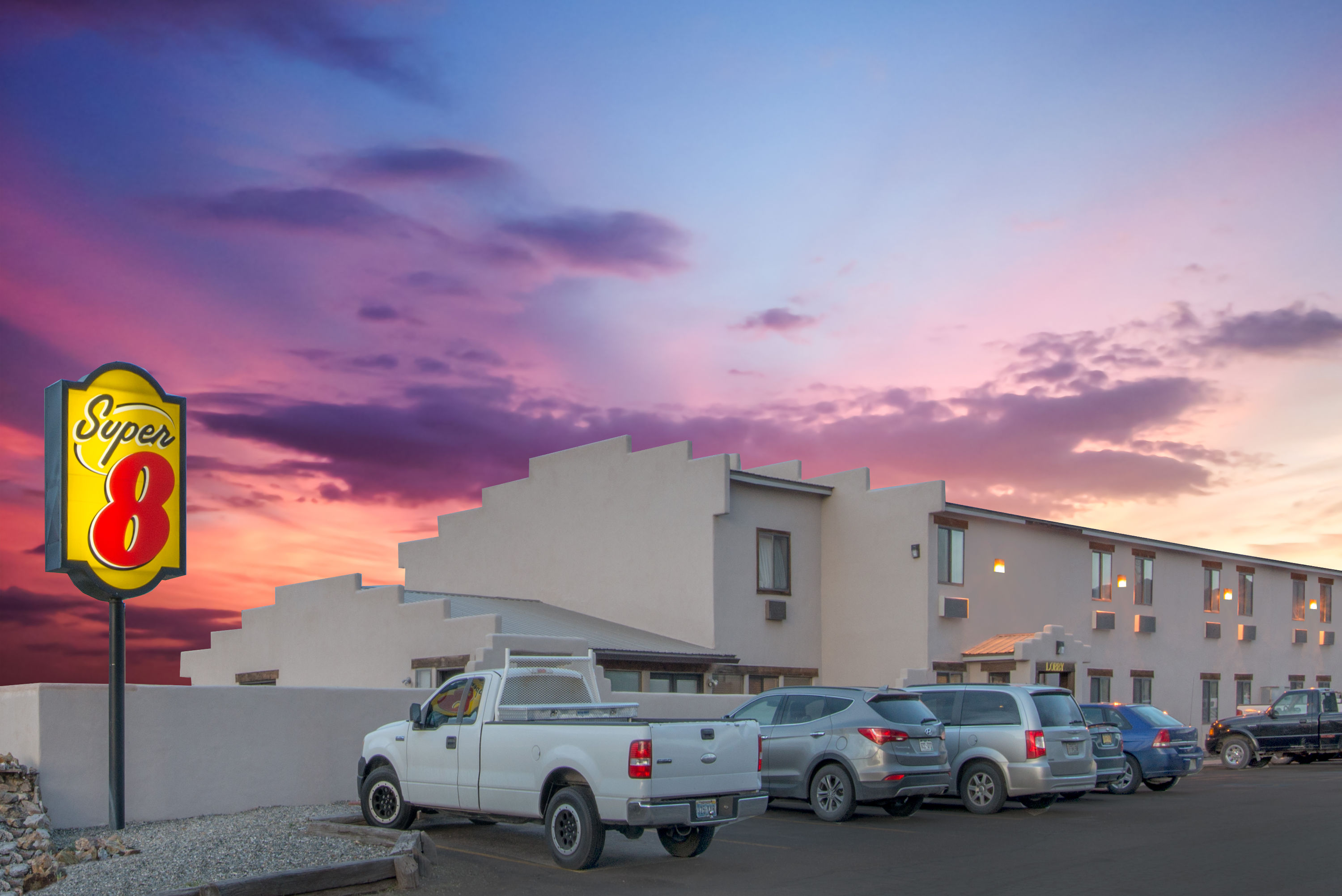 Super 8 by Wyndham Taos | Taos, NM Hotels