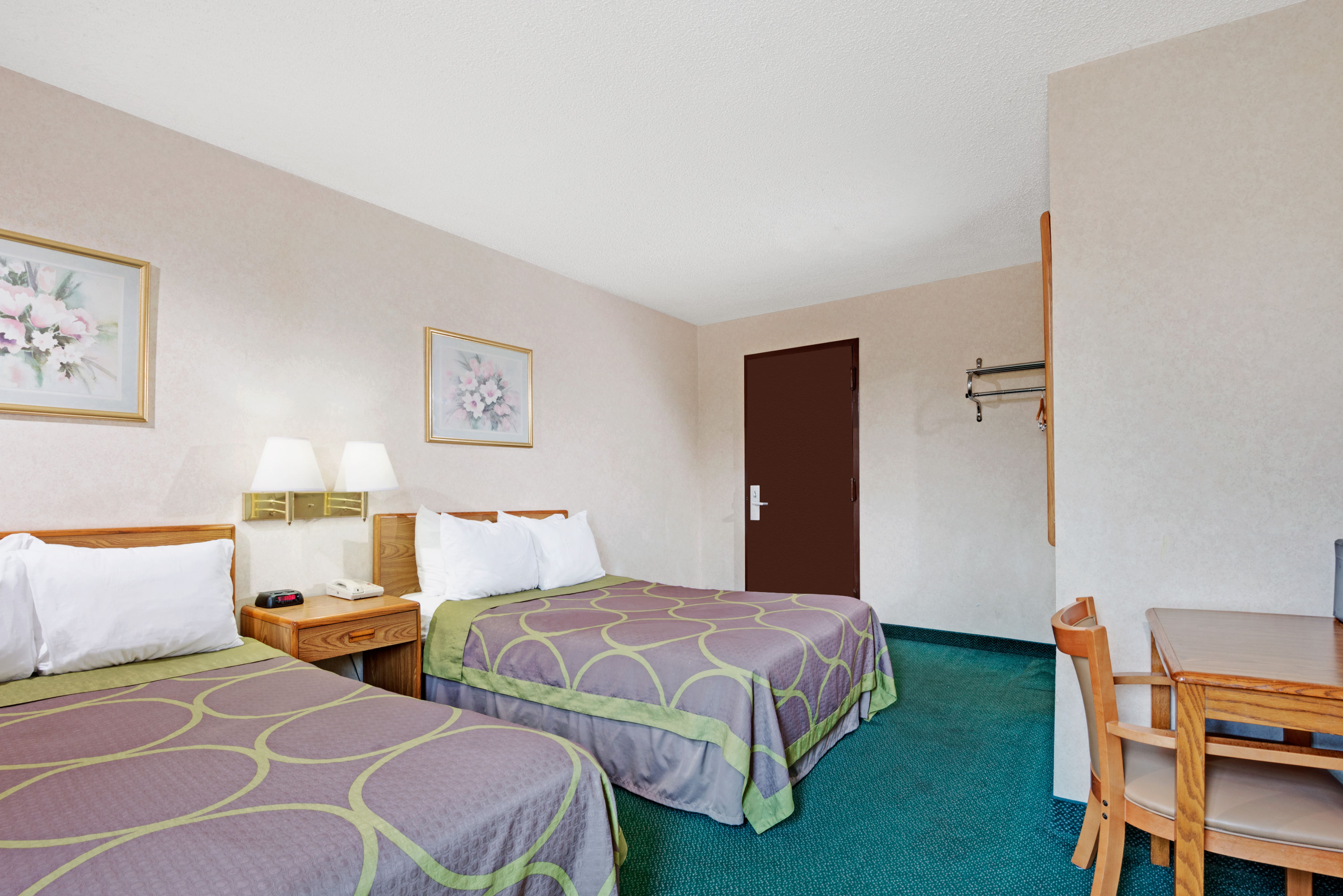 Super 8 by Wyndham Kenmore/Buffalo/Niagara Falls Area | Kenmore, NY Hotels