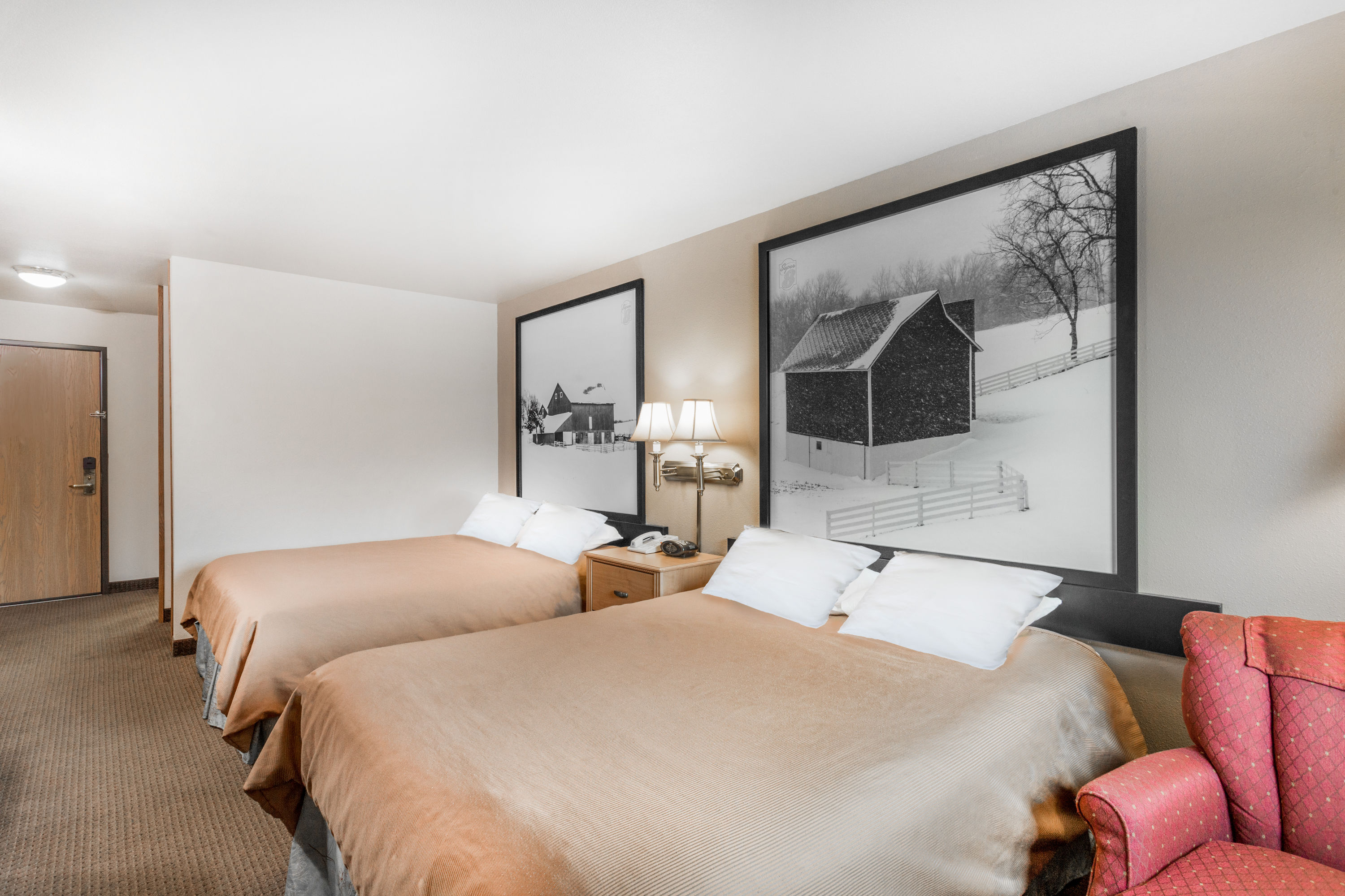 Super 8 by Wyndham Monroe WI | Monroe, WI Hotels