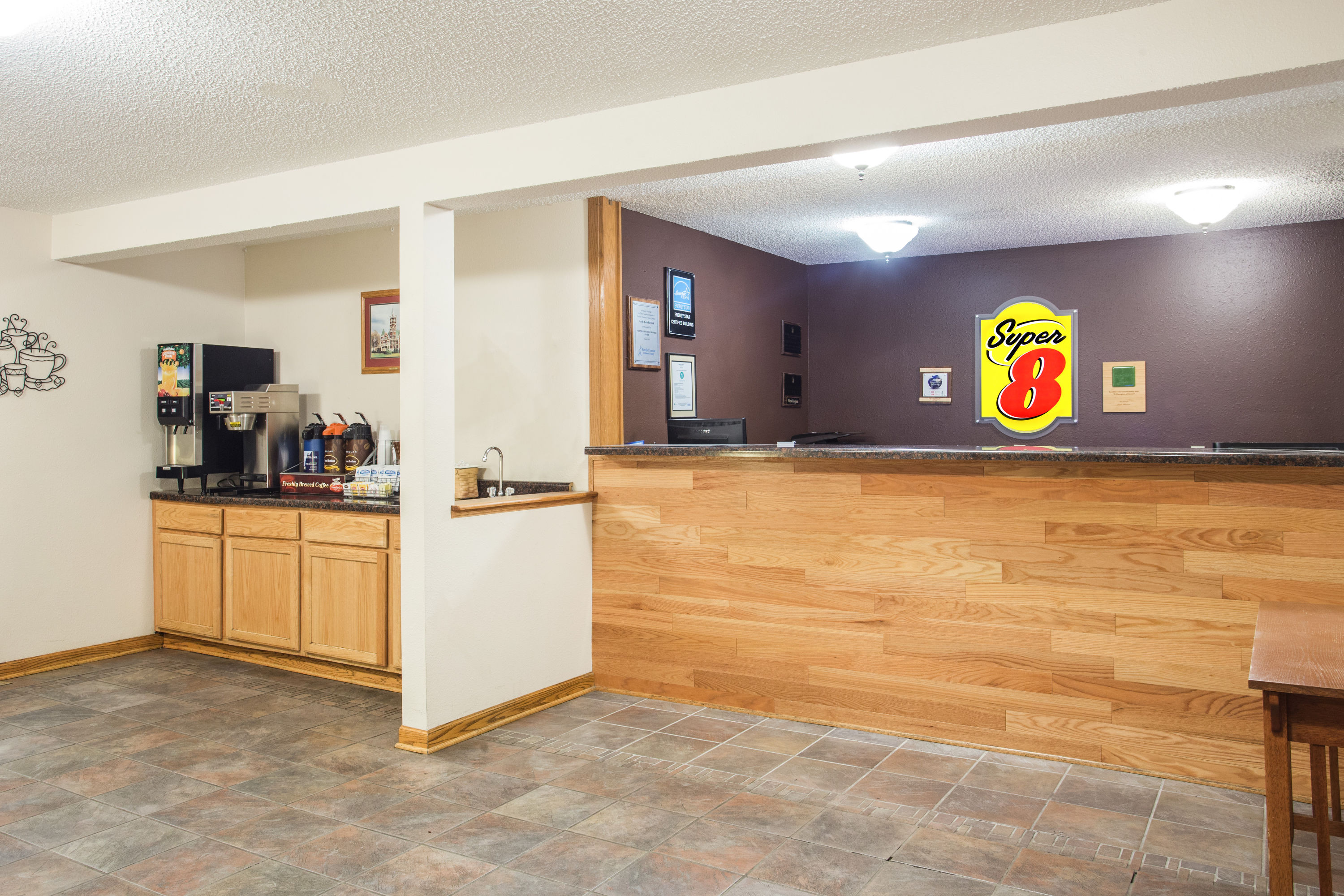 Super 8 by Wyndham Monroe WI | Monroe, WI Hotels