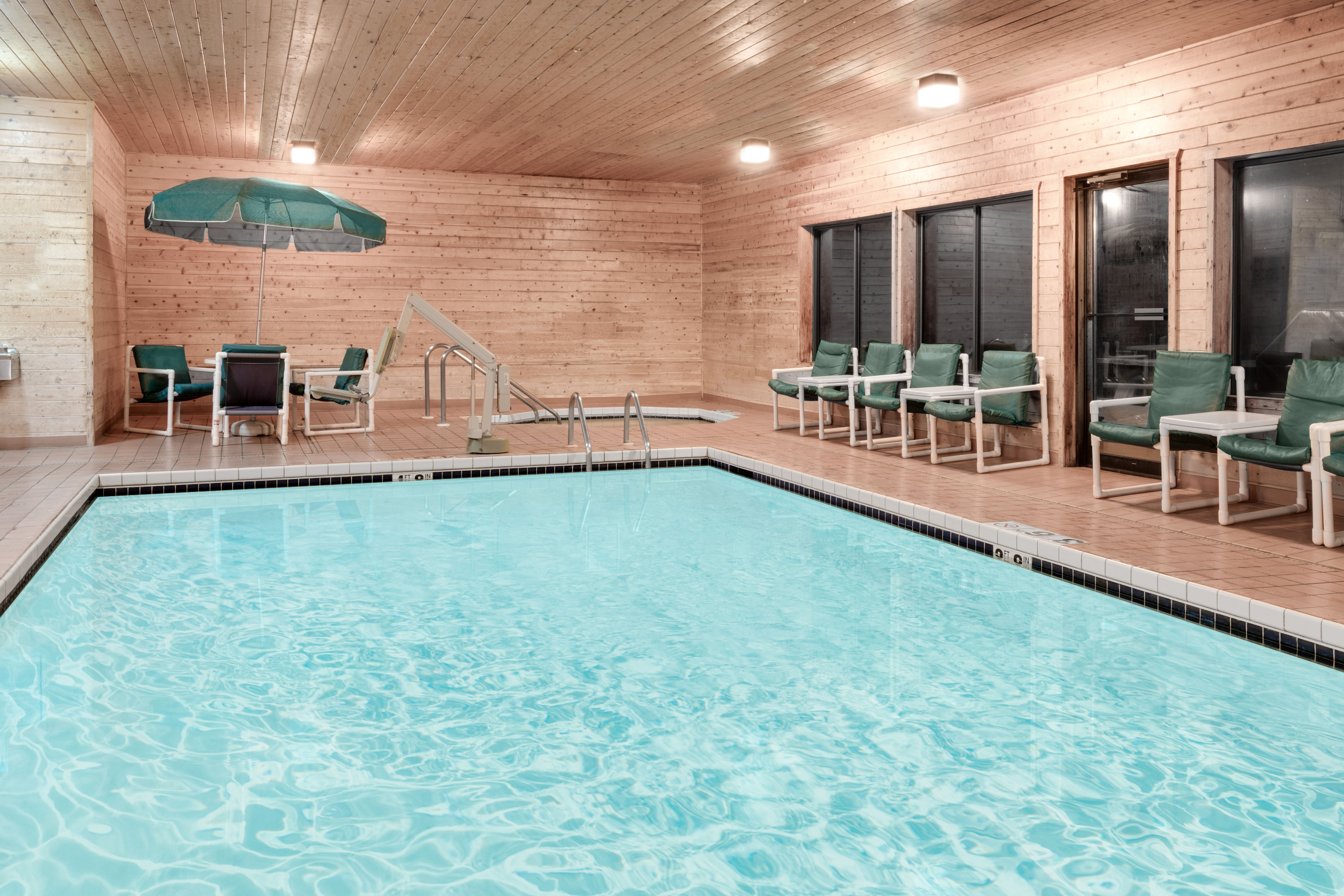 Super 8 by Wyndham Sparta | Sparta, WI Hotels