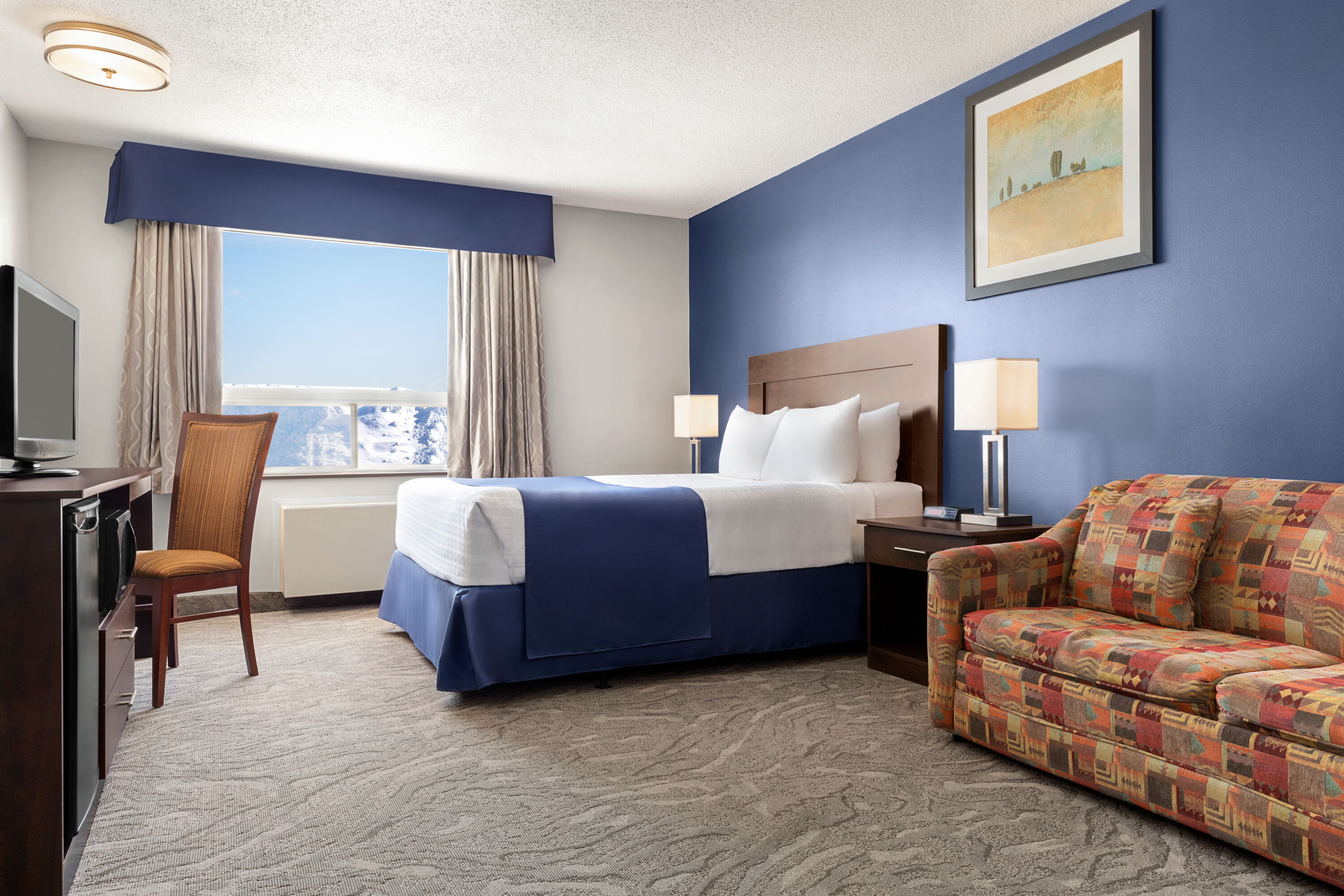 Travelodge by Wyndham Timmins | Timmins, ON Hotels