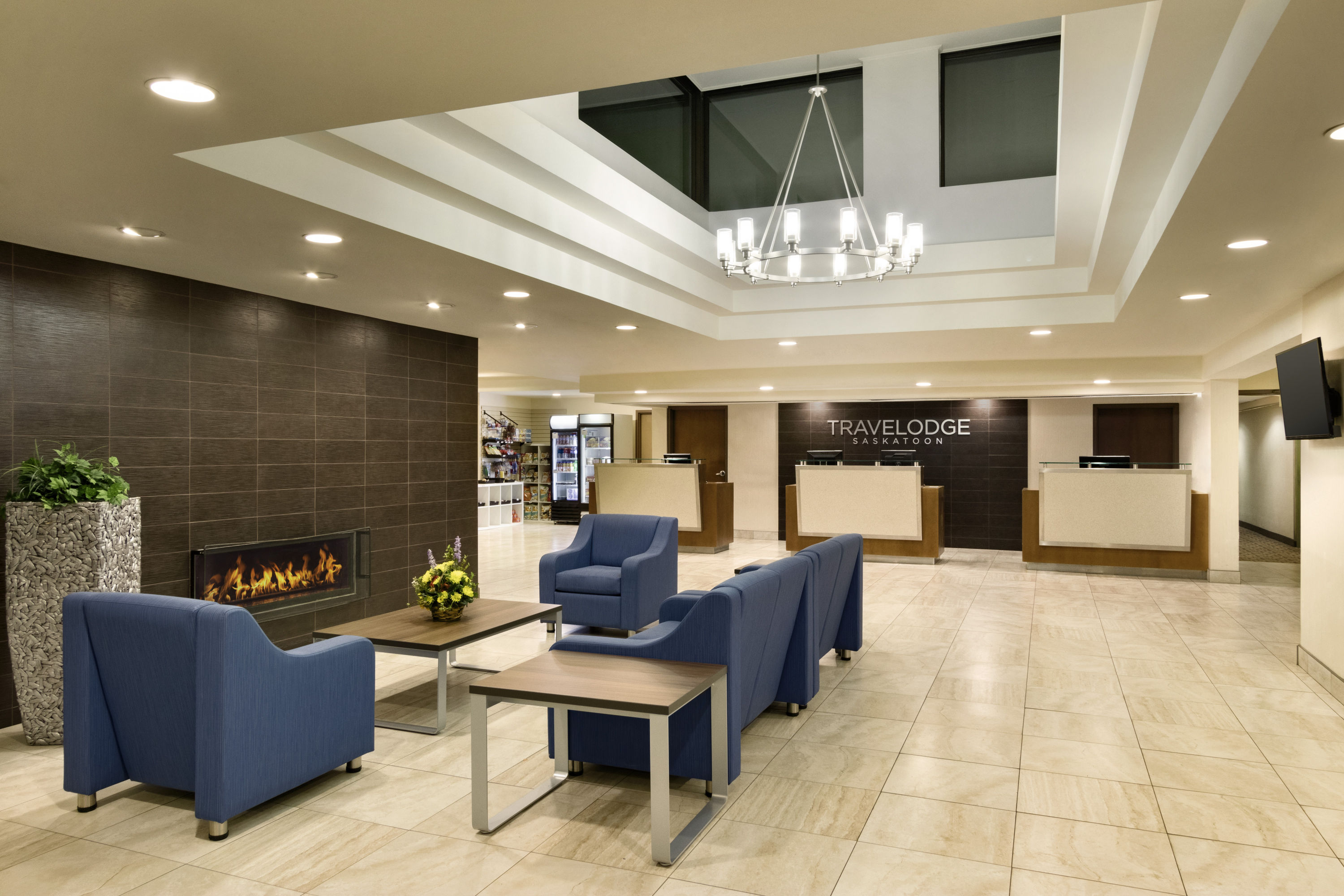 Travelodge Hotel by Wyndham Saskatoon | Saskatoon, SK Hotels