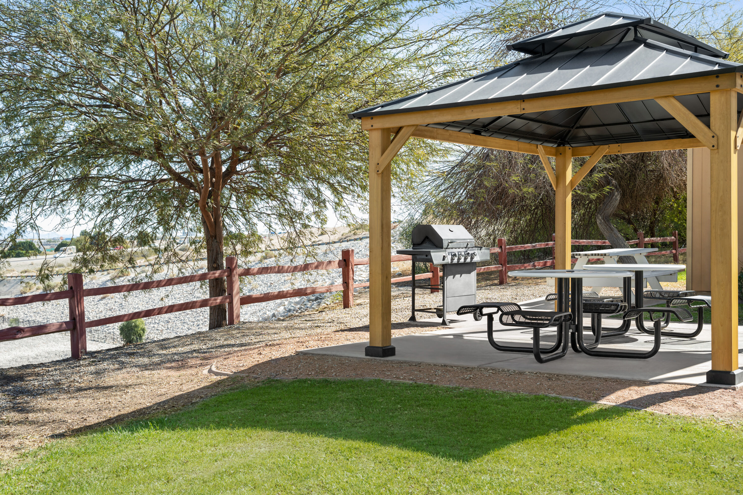 Travelodge by Wyndham Yuma | Yuma, AZ Hotels